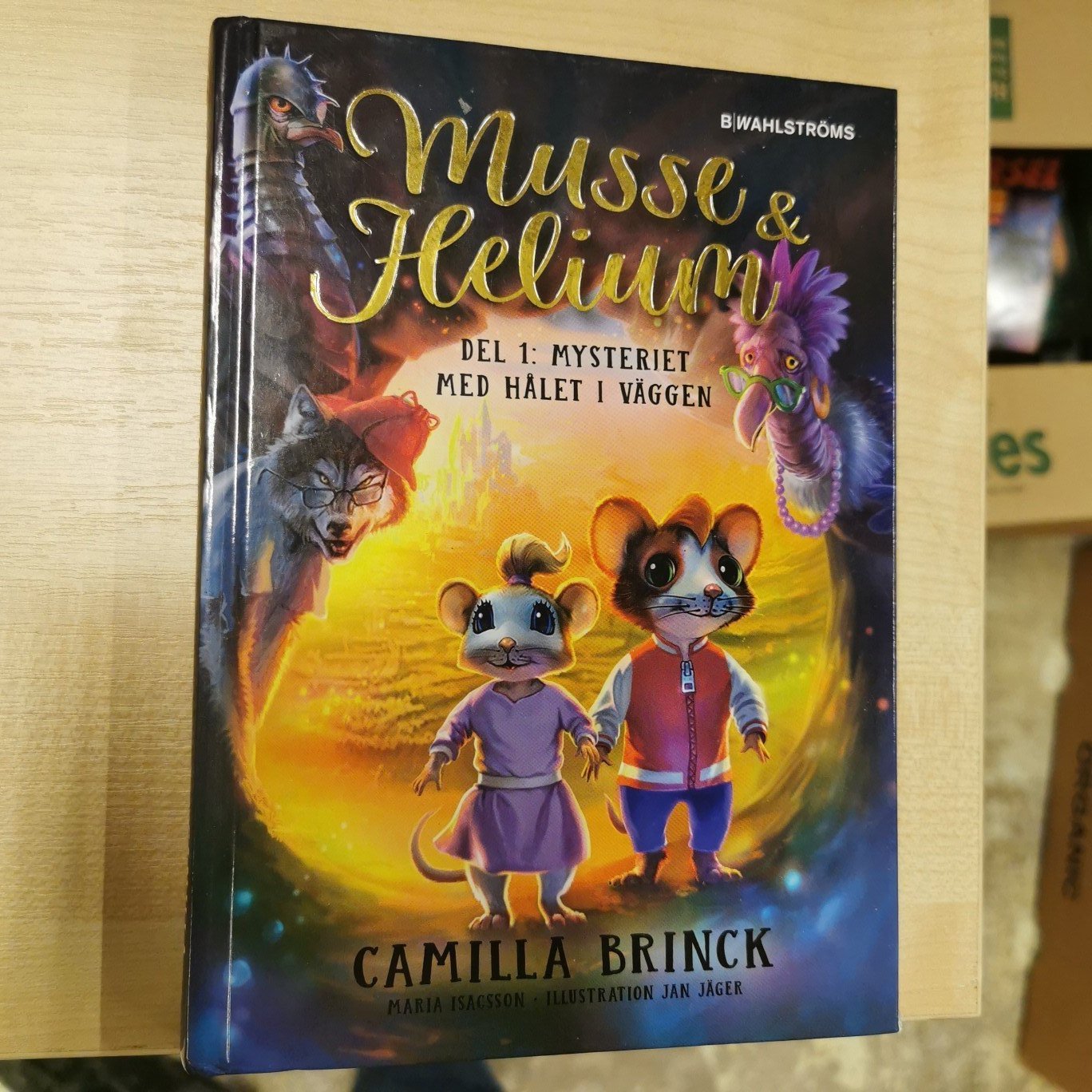 Se produkter som liknar Musse & Helium. Del 1: Myster.. på Tradera ...