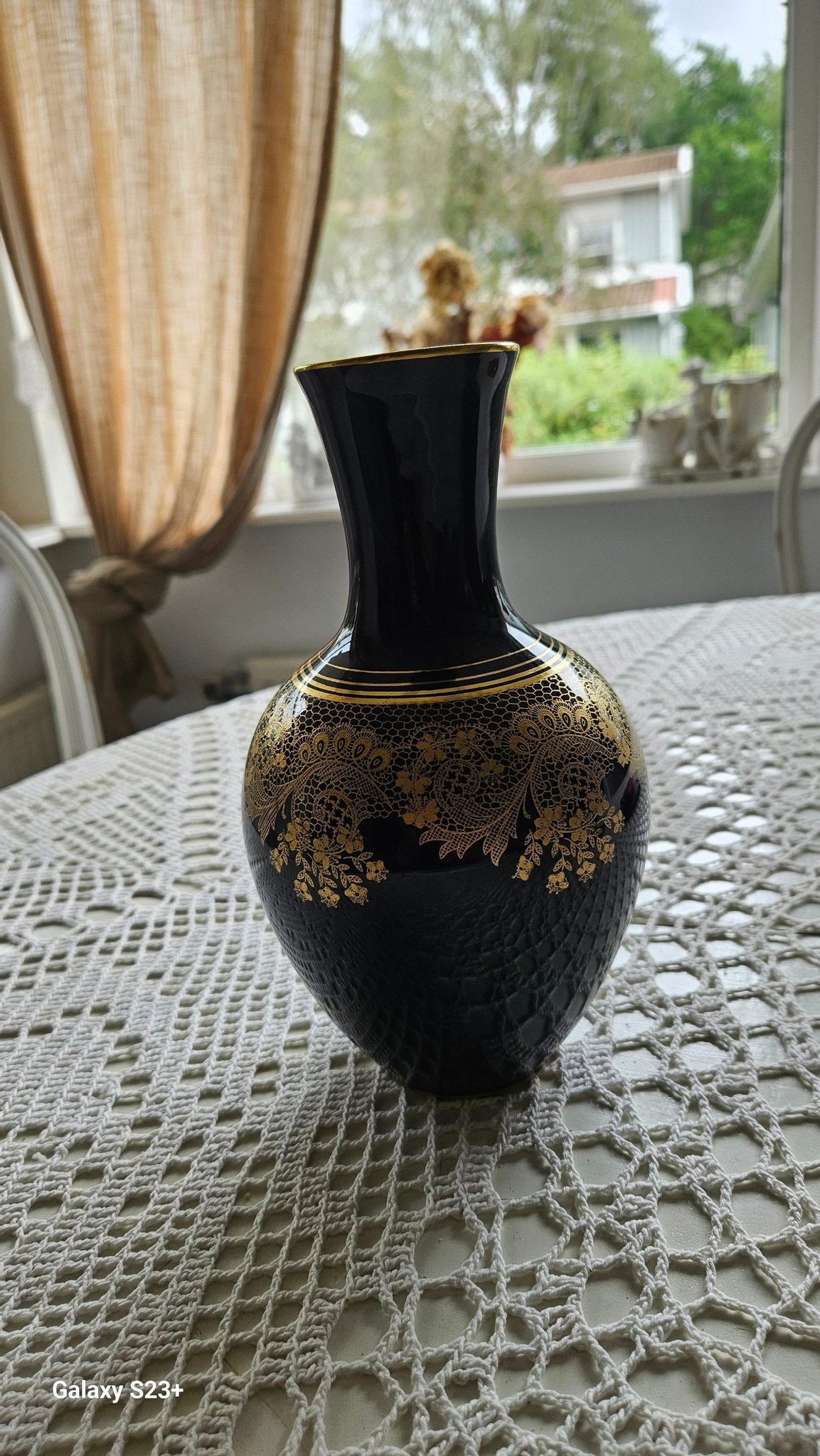 Lindner Kueps Bavaria kobolt med guld vas | Köp på Tradera (705901776)