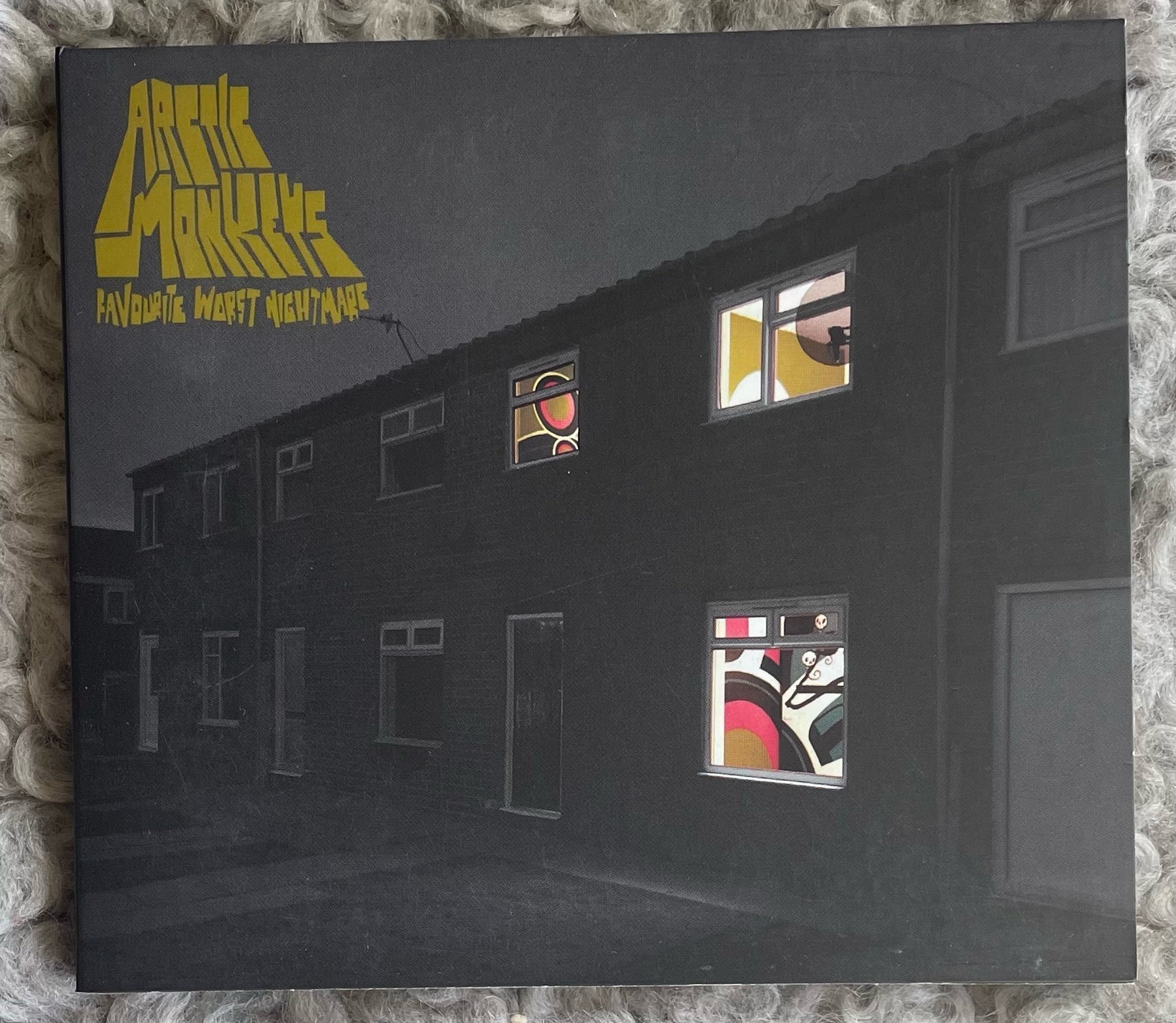 Arctic Monkeys - Favourite Worst Nightmare | Köp på Tradera (636357420)