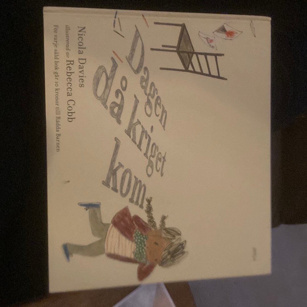 Dagen då kriget kom - Nicola Davies, Rebecca Cobb | Köp på Tradera ...