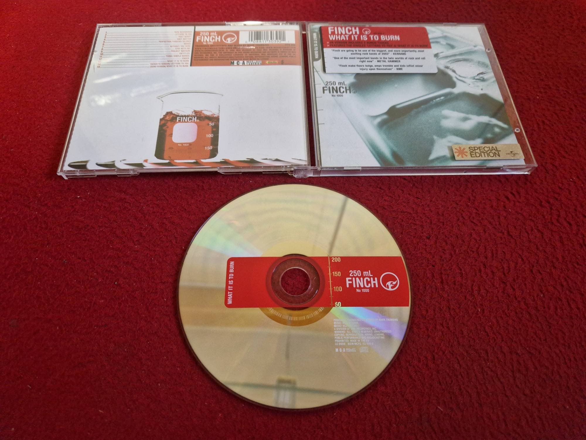 FINCH WHAT IT IS TO BURN CD | Köp från game-world på Tradera (708077621)