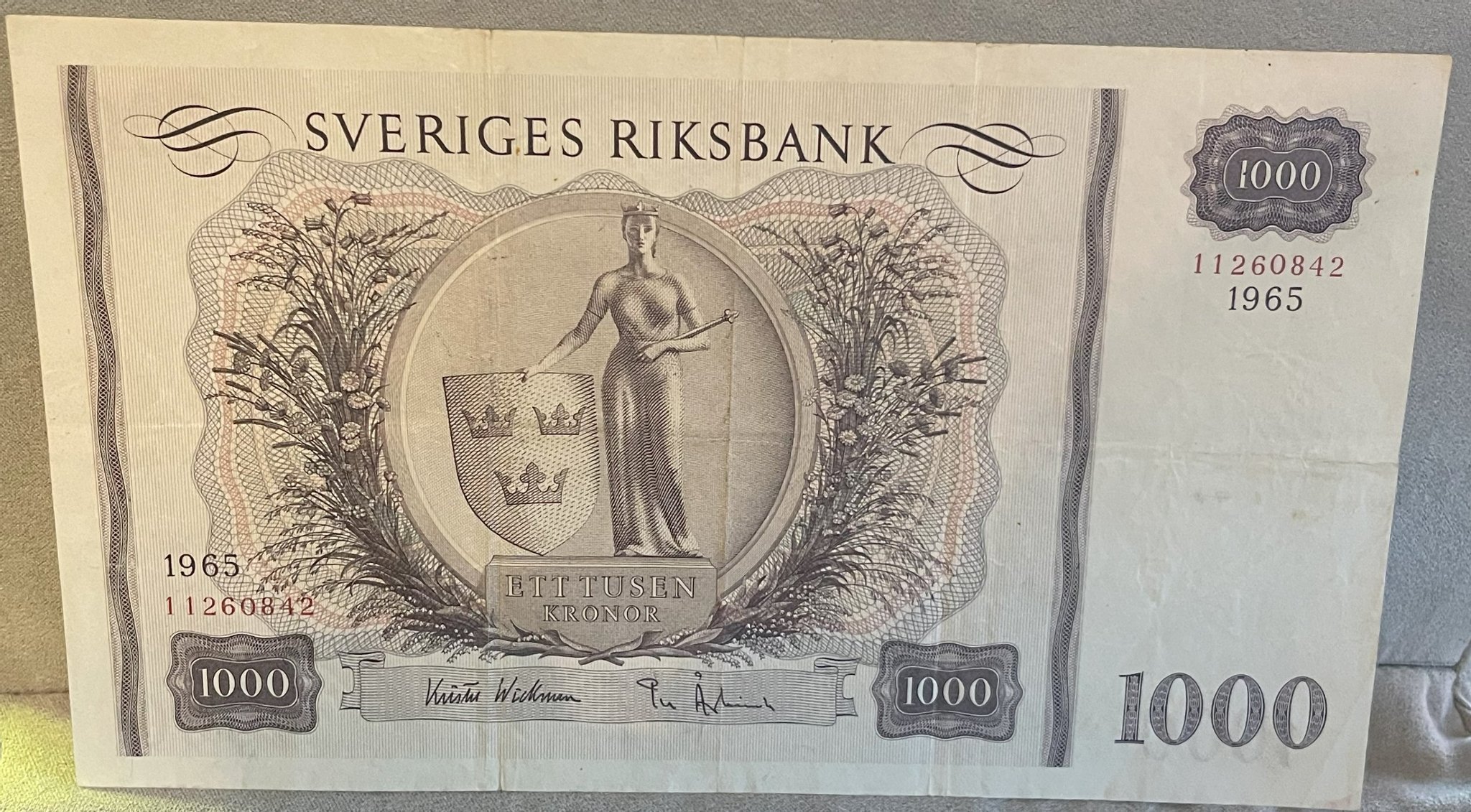 Svensk 1000 kronors sedel från 1965 | Köp på Tradera (697560740)