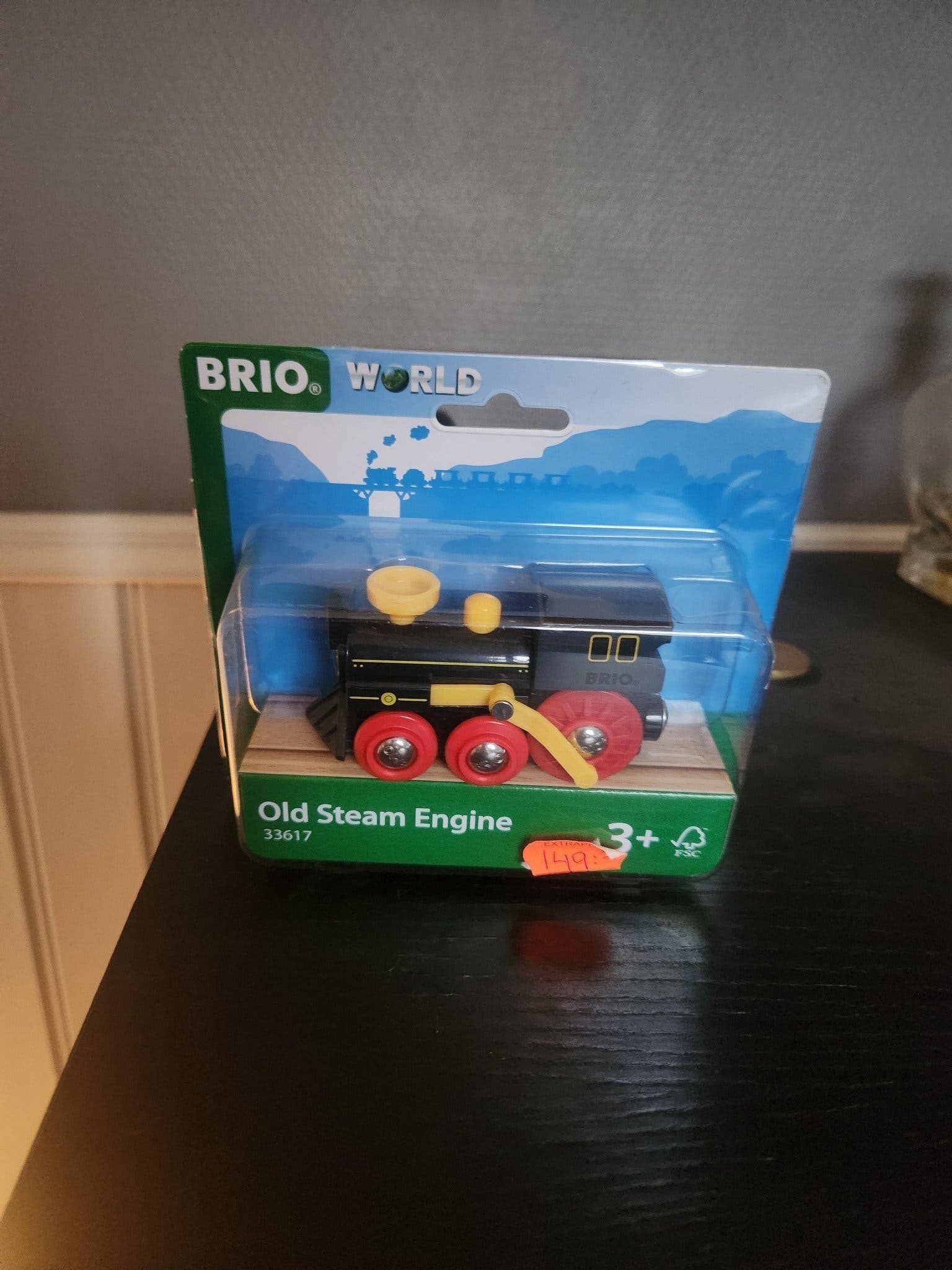 Se produkter som liknar BRIO World - Old Steam Engine.. på Tradera ...