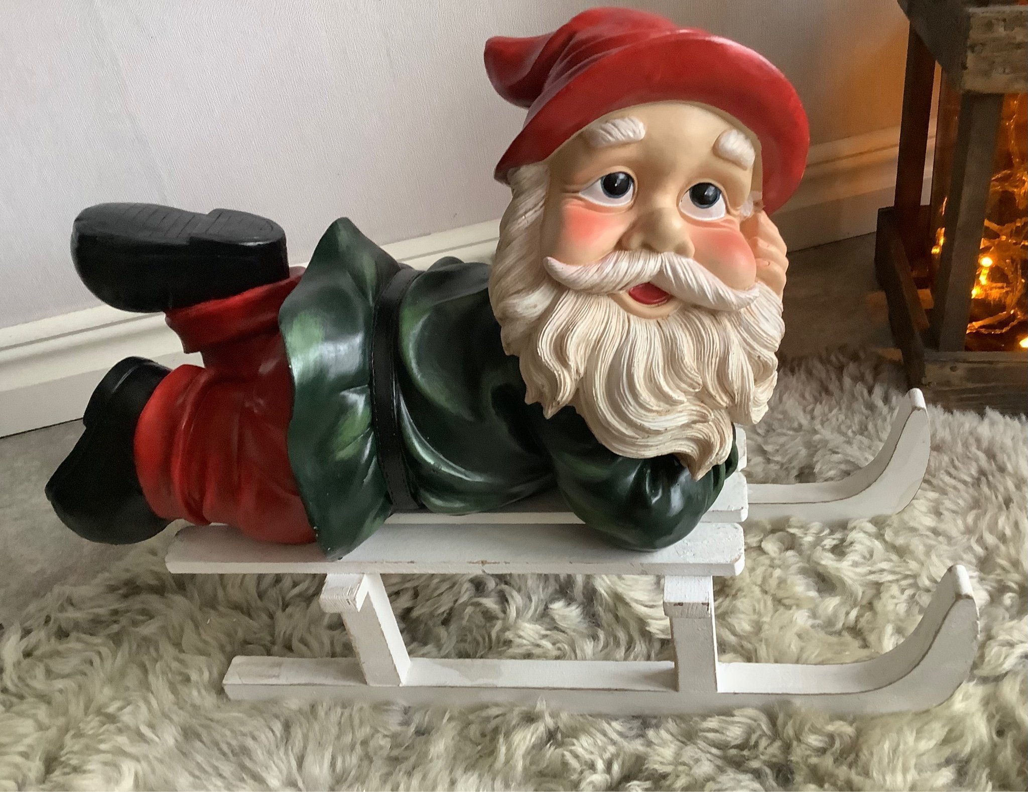 Stor tung tomte med äkta trä kälke /släde. Ligg.. | Köp på Tradera ...