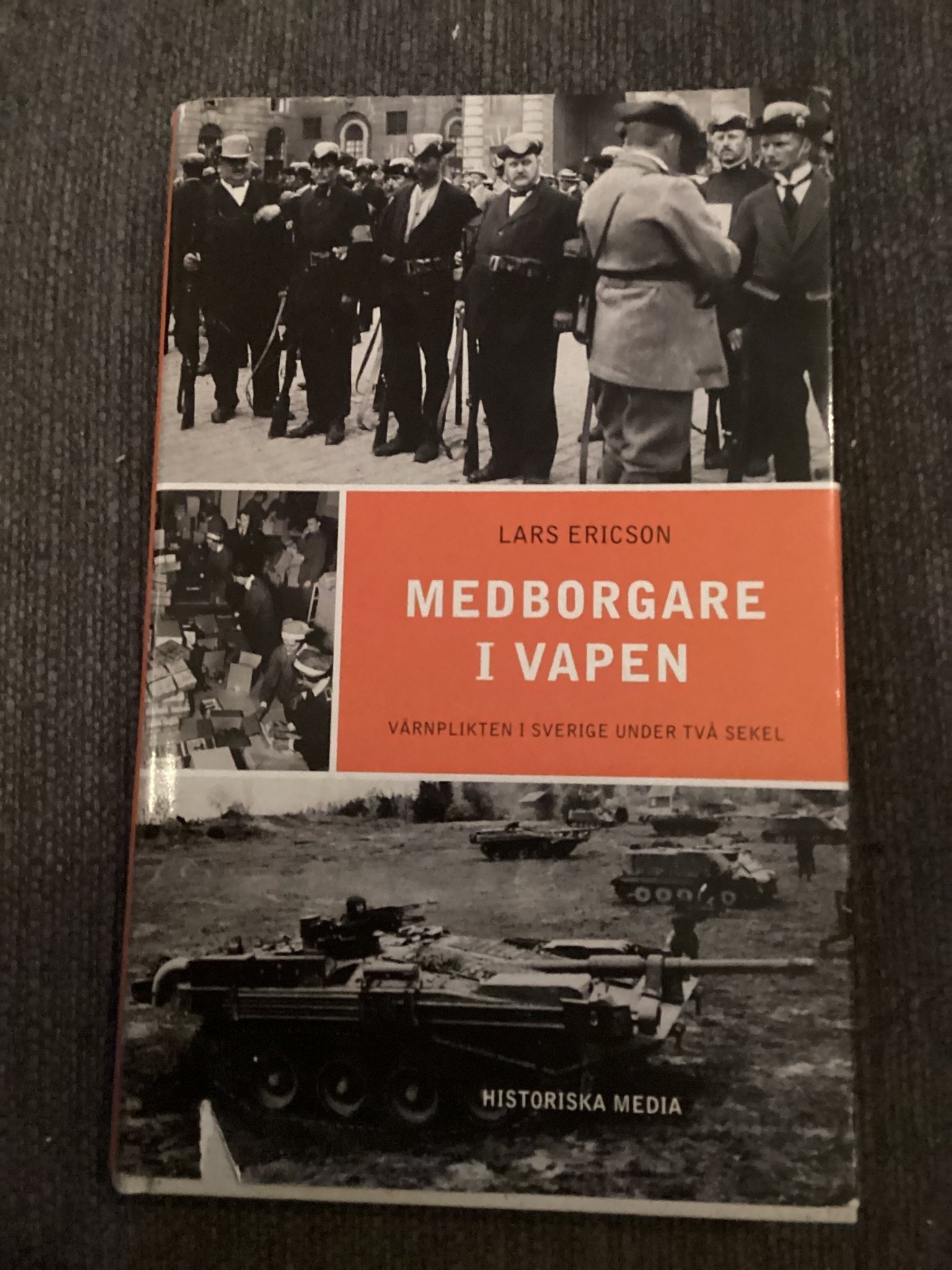 Medborgare i vapen av Lars Ericson, om värnplik.. | Köp på Tradera ...
