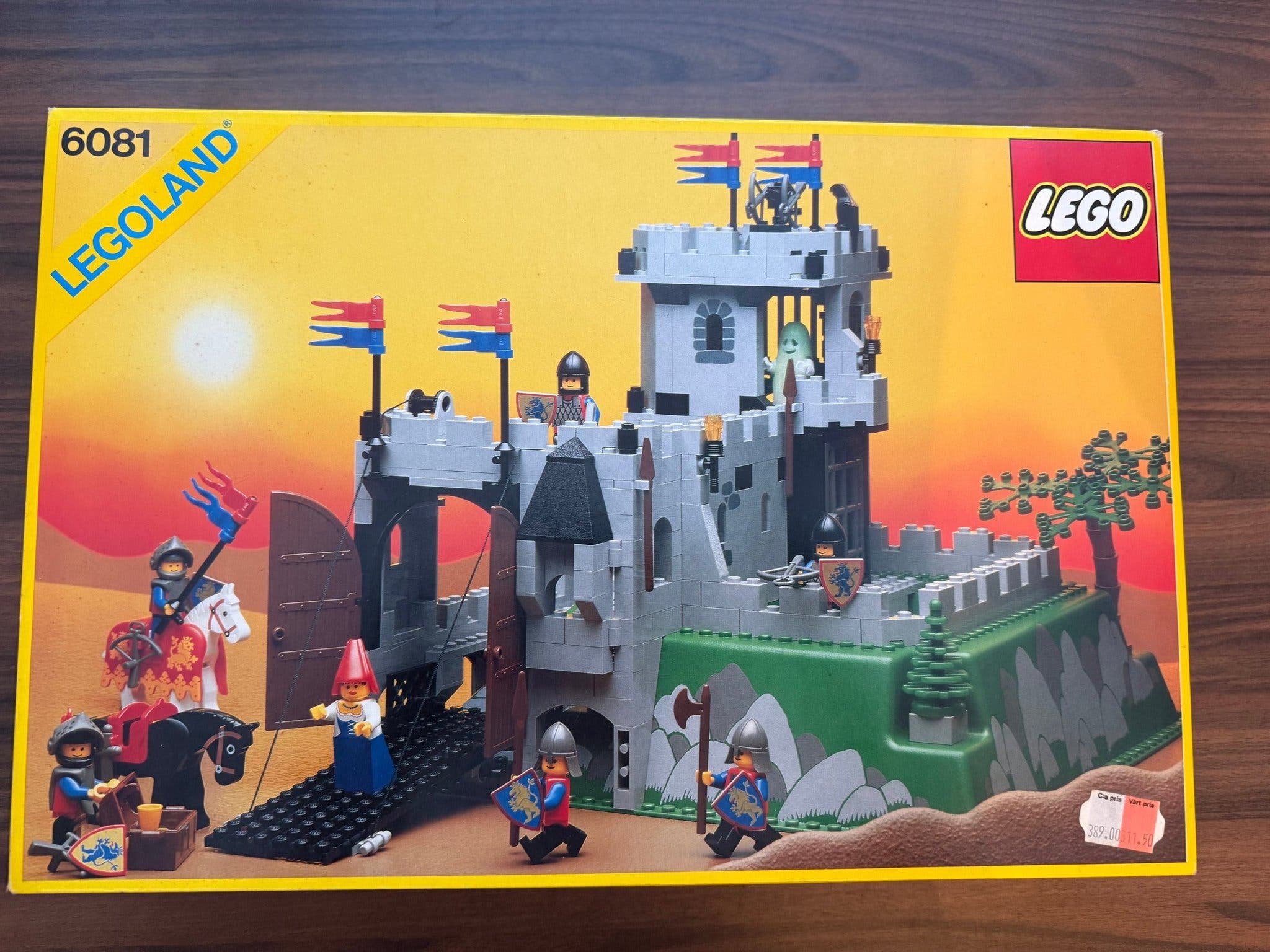 LEGO Legoland 6081 - King's Mountain Fortress f.. | Köp på Tradera ...