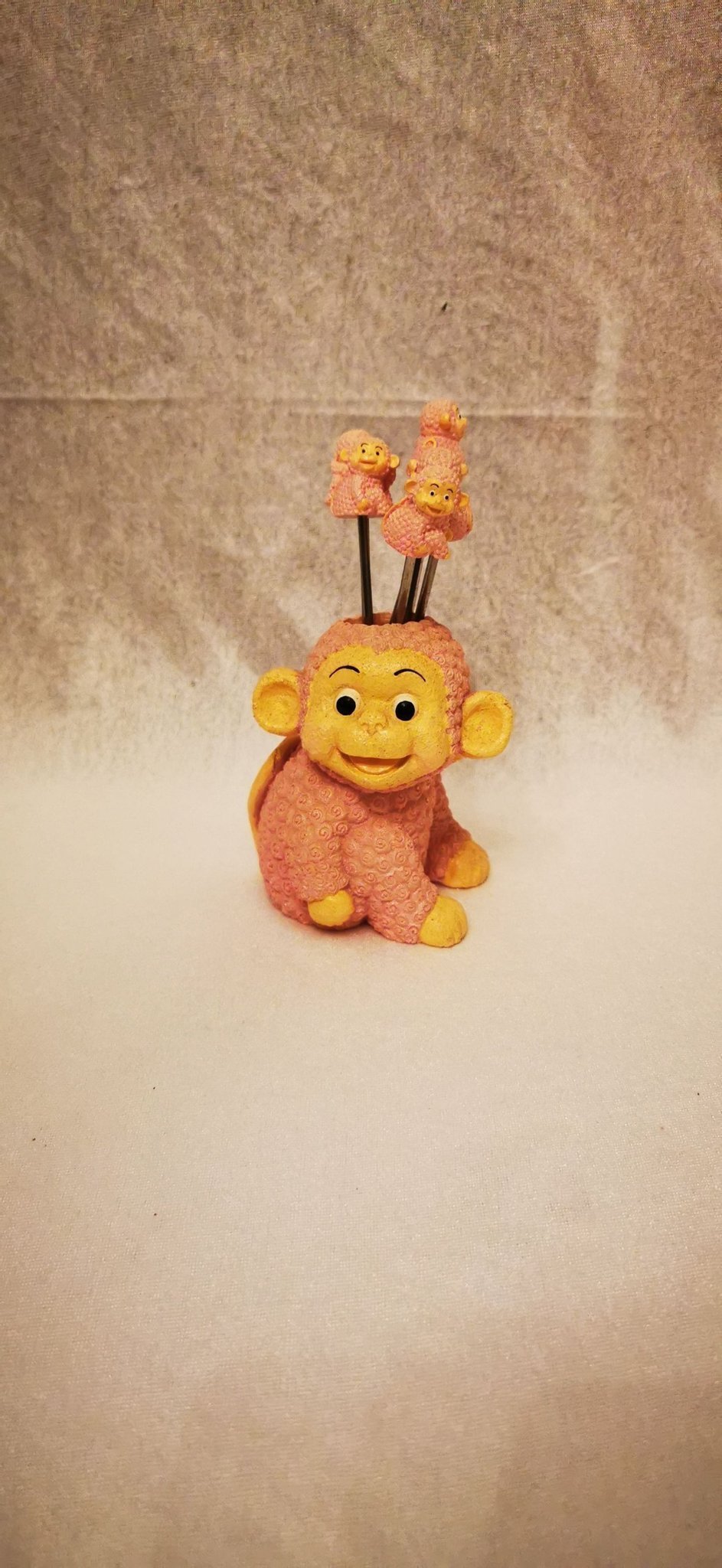 Söt ap-formad snacks- eller aptitretarehållare .. | Köp på Tradera ...