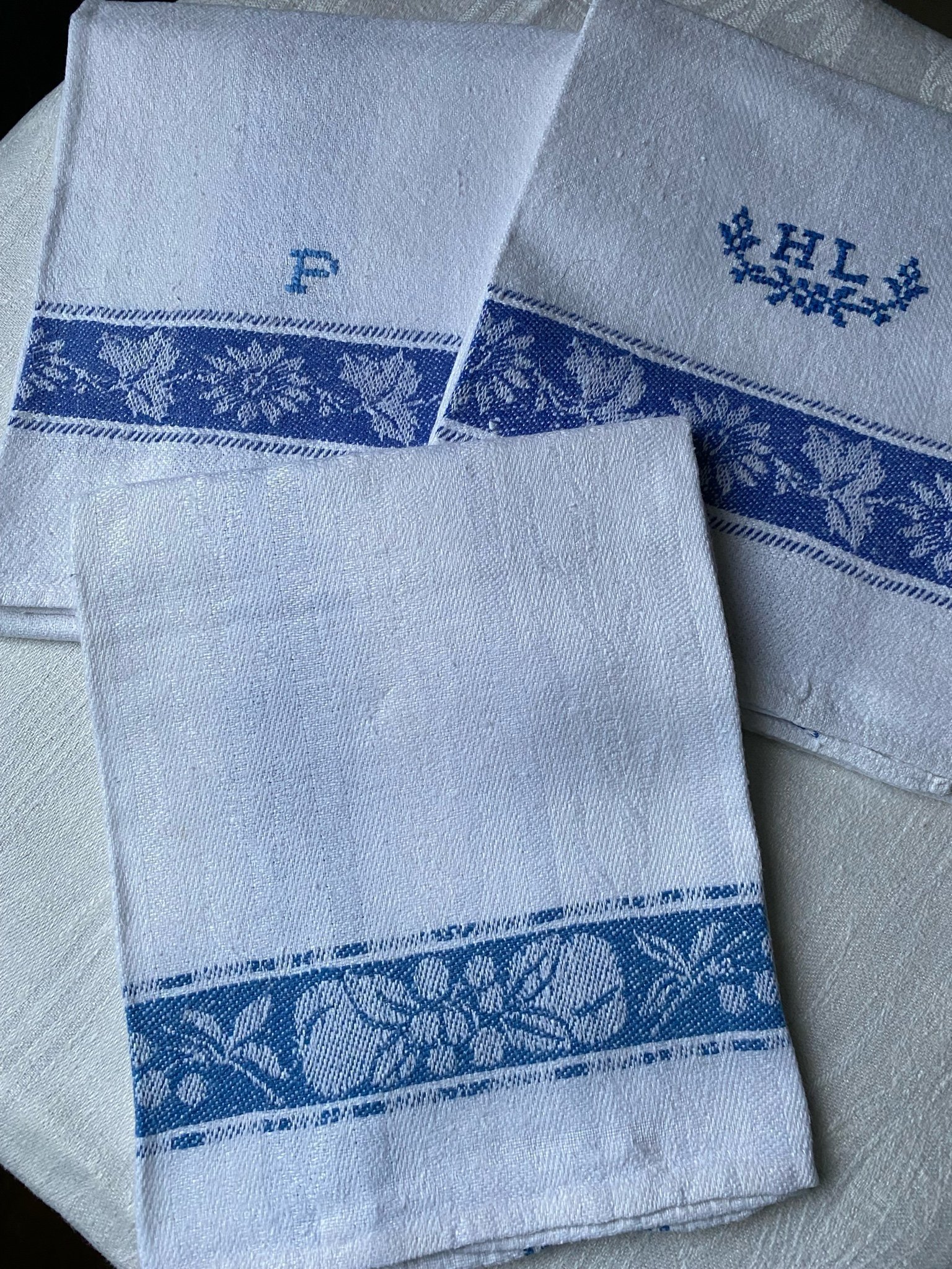 Vintage Handdukar med Broderi | Köp på Tradera (711071578)