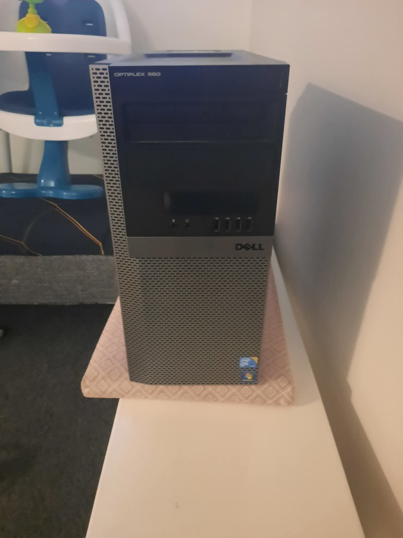 Dell Optiplex 980 stationär dator defekt ingen .. | Köp på Tradera ...