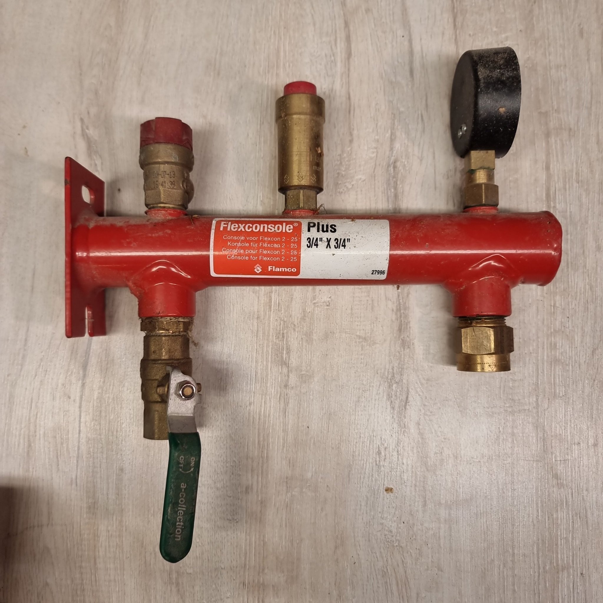 Flexconsole plus 3/4" x 3/4" ny oanvänd | Köp på Tradera (618768984)