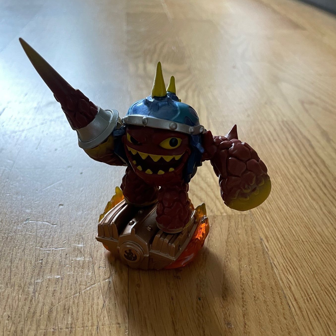 Skylanders Lava Lance Eruptor (Skylander SuperC.. | Köp på Tradera ...