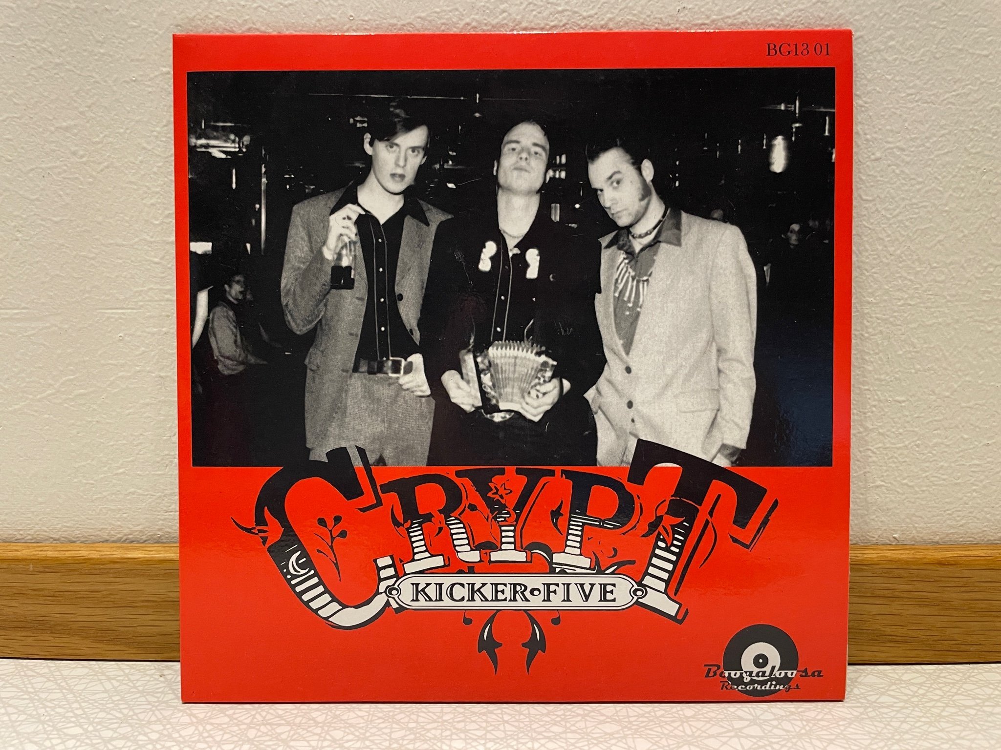 Se produkter som liknar Crypt Kicker Five - Rattlesna.. på Tradera ...