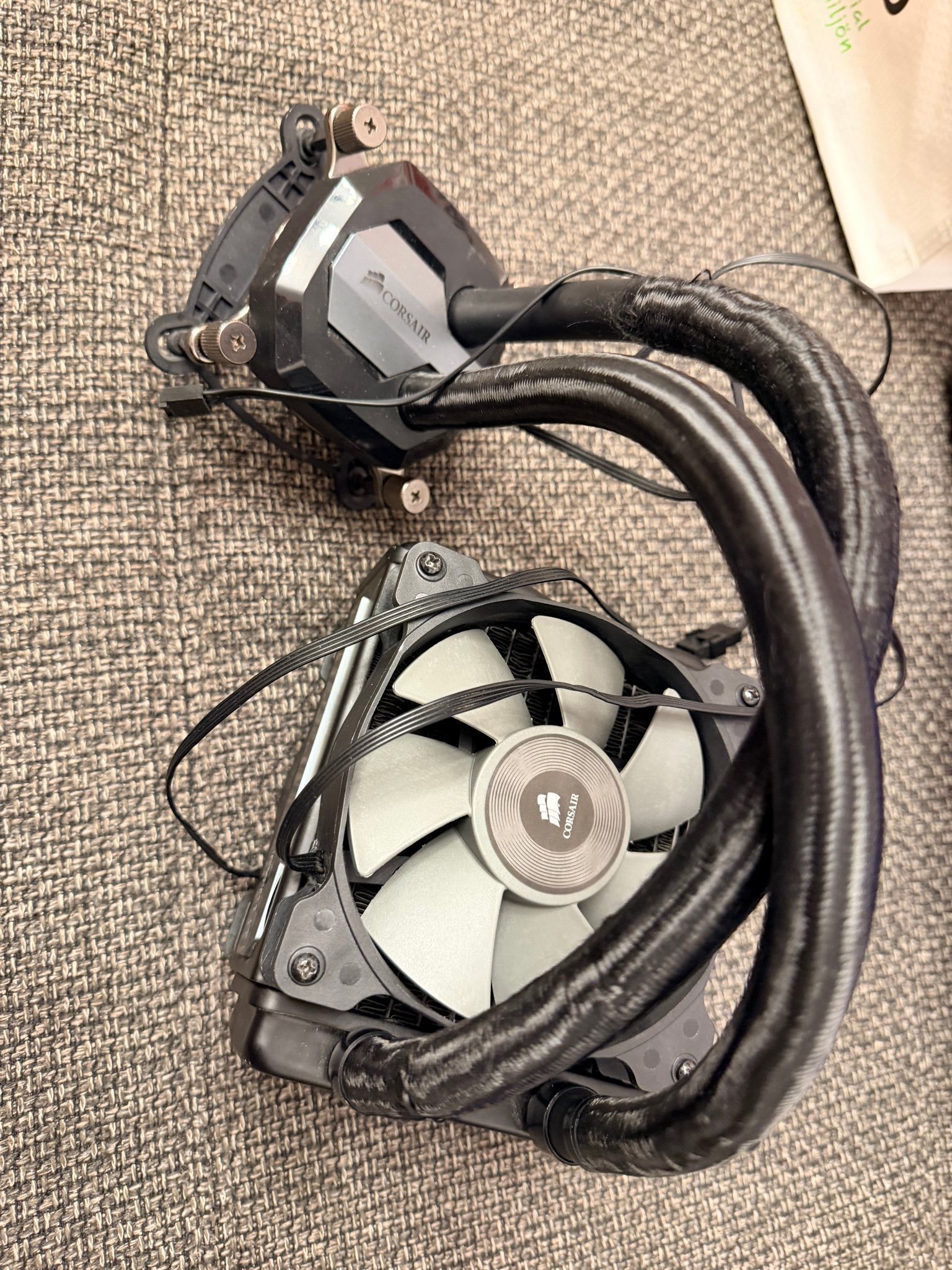 Corsair Hydro Series H85i RGB Platinum SE | Köp på Tradera (734759290)