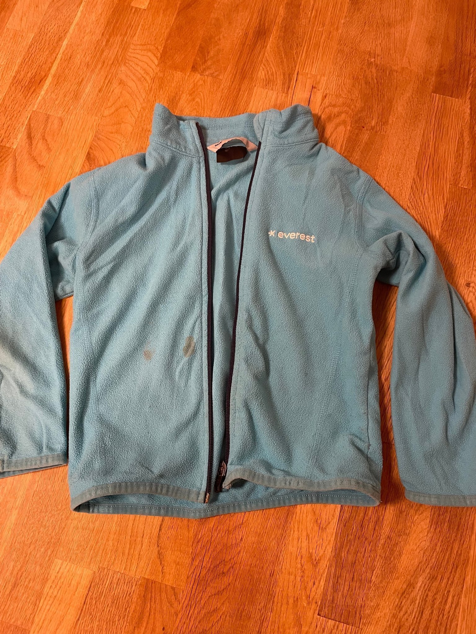Everest fleecekofta storlek 110 Bra skick | Köp på Tradera (704465874)