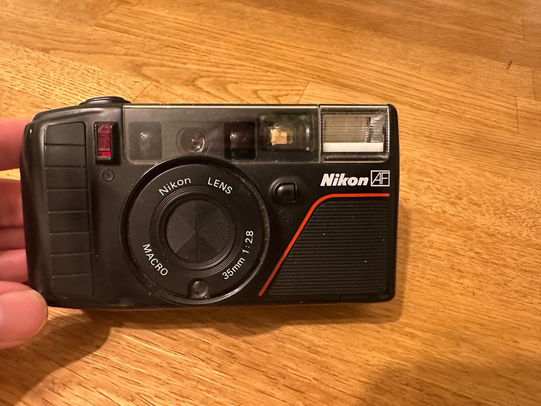 Nikon af3 AF 3 kompakt kamera 35mm 2.8 retro an.. | Köp på Tradera ...