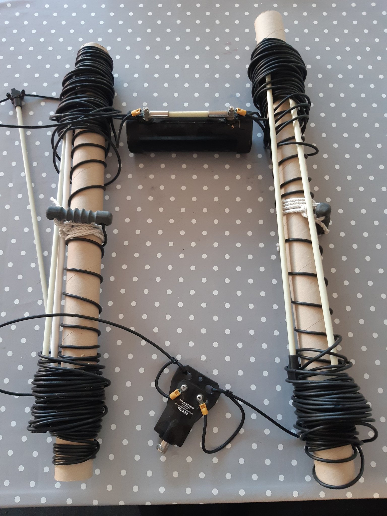 Se produkter som liknar Diamond WD-330 Broadband HF D.. på Tradera ...