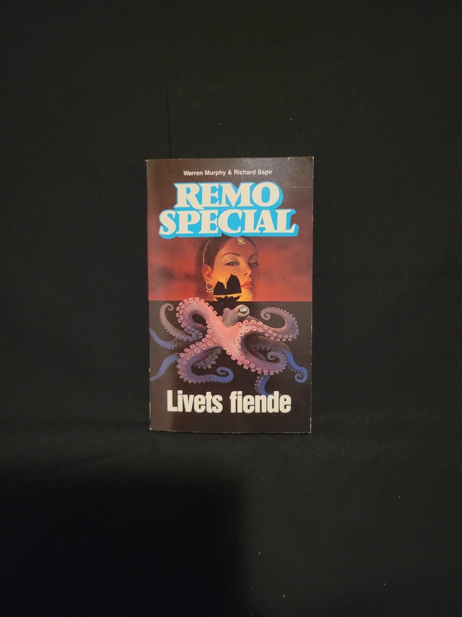 Remo Special: Livets fiende av Warren Murphy & .. | Köp på Tradera ...