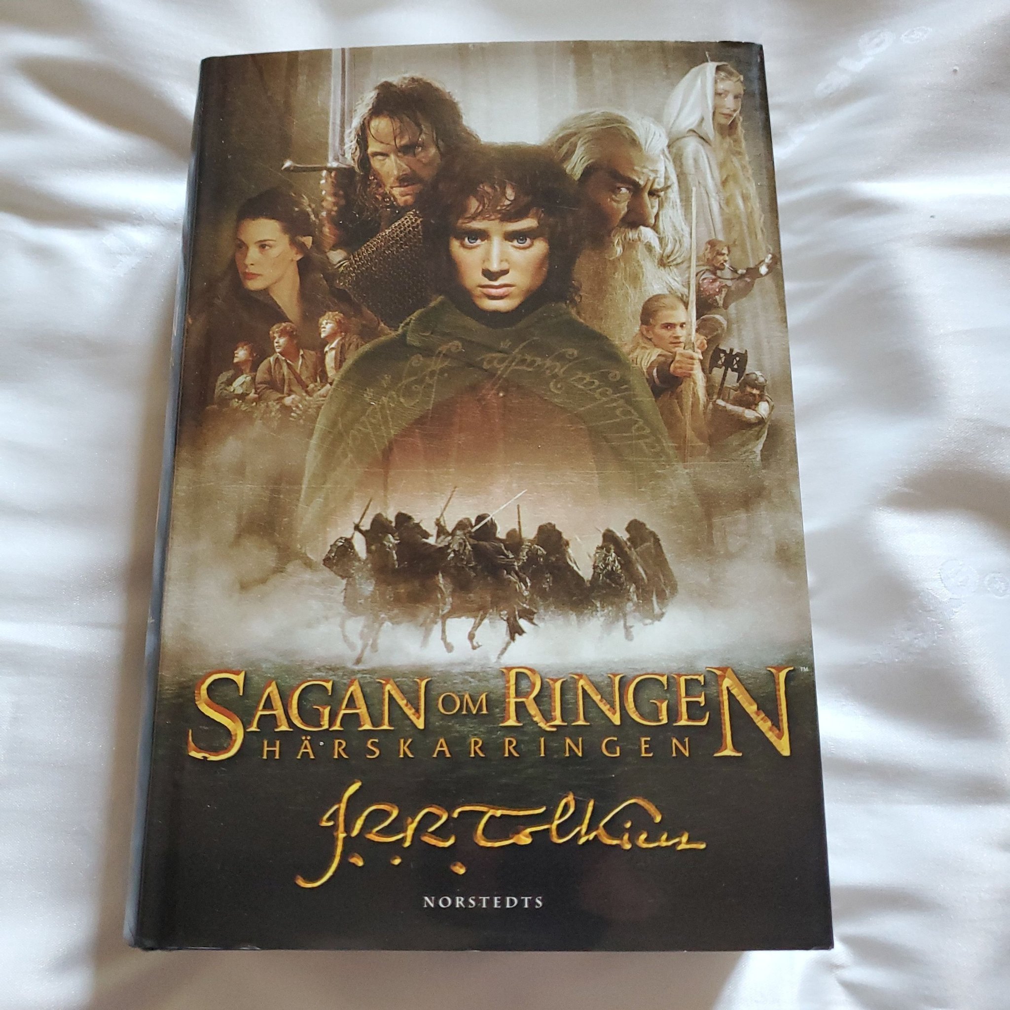 Sagan om Ringen - Härskarringen av J.R.R. Tolki.. | Köp på Tradera ...