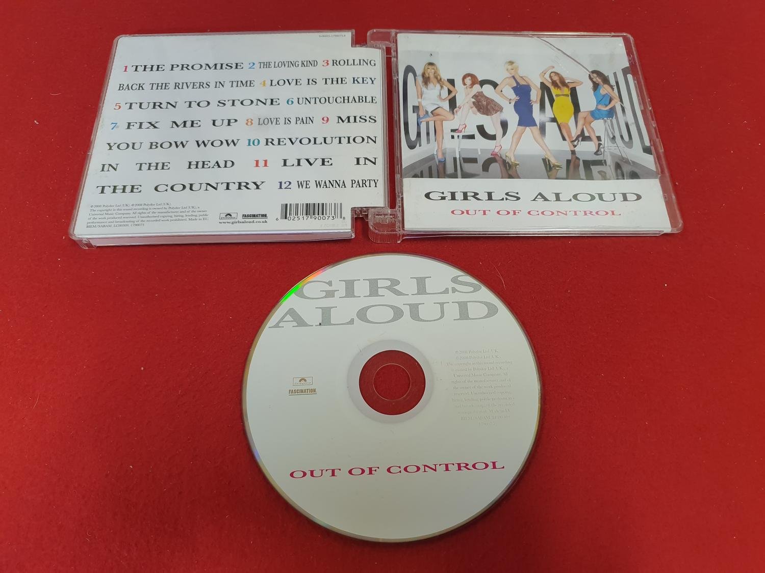 GIRLS ALOUD OUT OF CONTROL till.. | Köp från game-world på Tradera ...