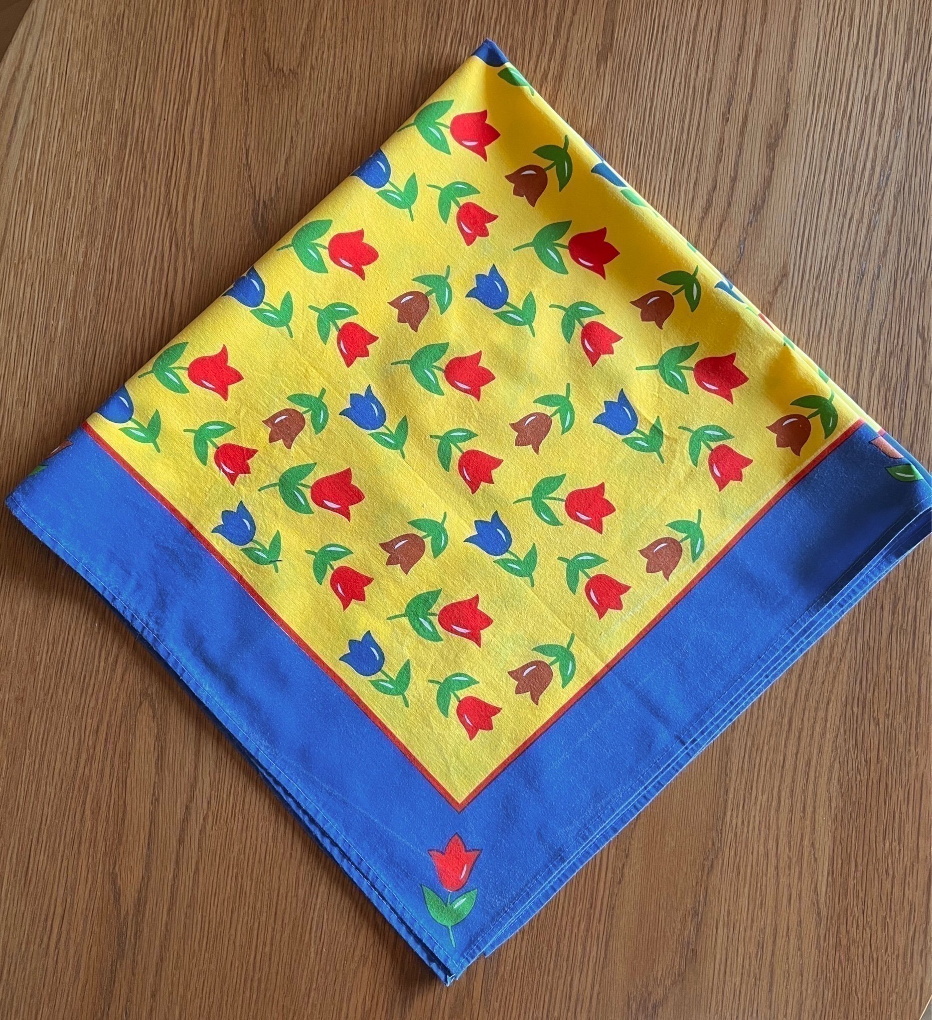 Se produkter som liknar 4 st dukar/löpare i fint bega.. på Tradera ...