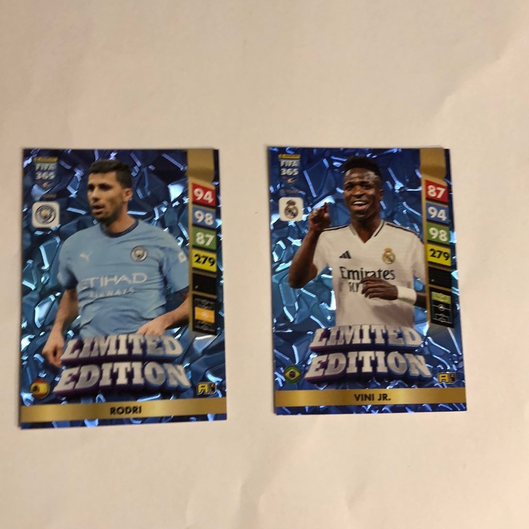 Se produkter som liknar Fotbollskort - Rodri & Vini J.. på Tradera ...