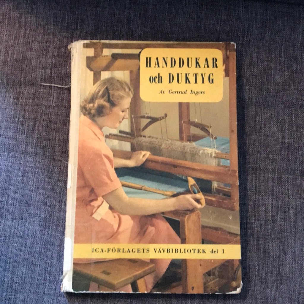 Handdukar och duktyg. Av Gertrud Ingers | Köp på Tradera (713336738)