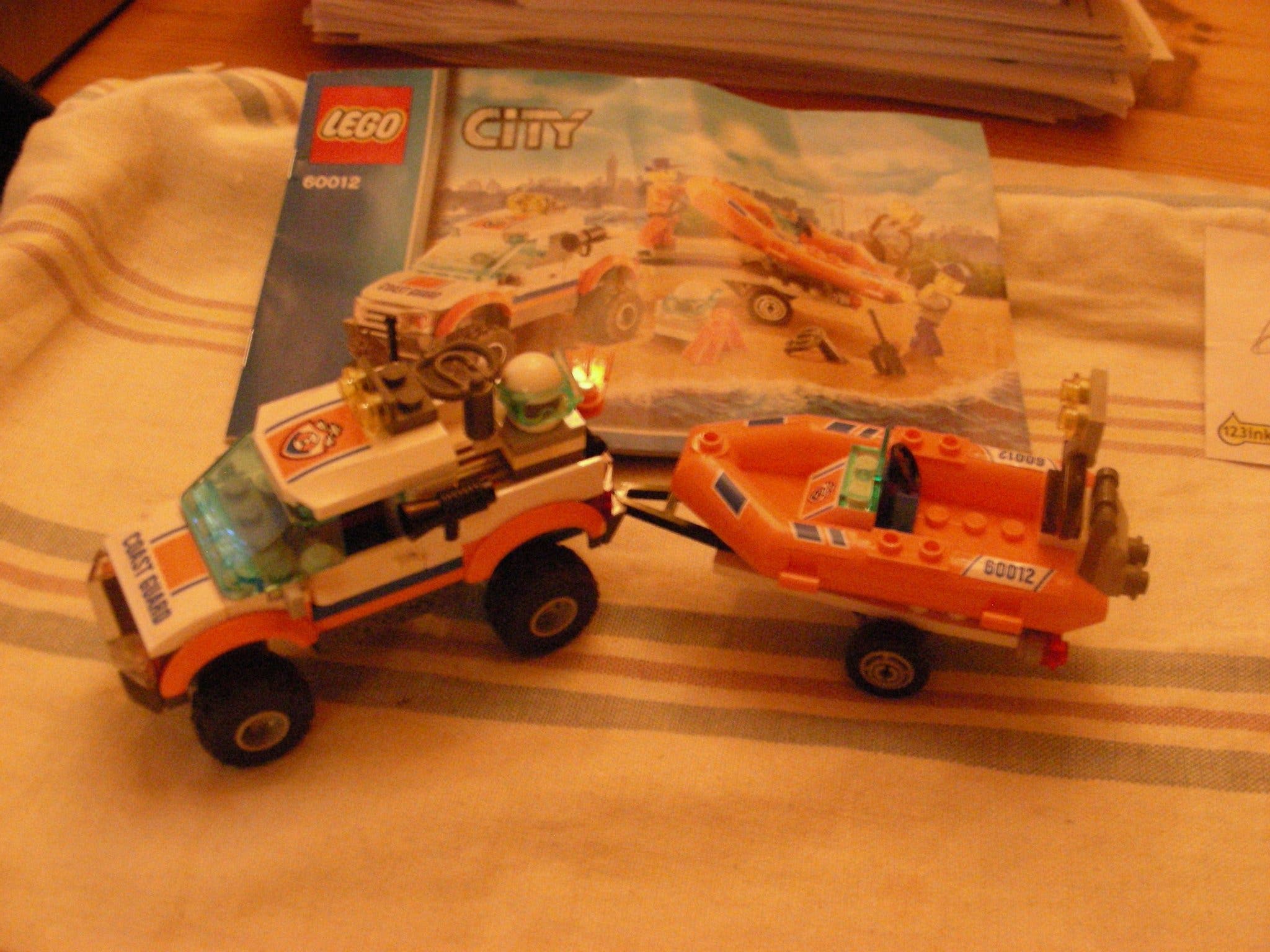 LEGO City Coast Guard 60012 4x4 Diving Boat | Köp på Tradera (715476044)