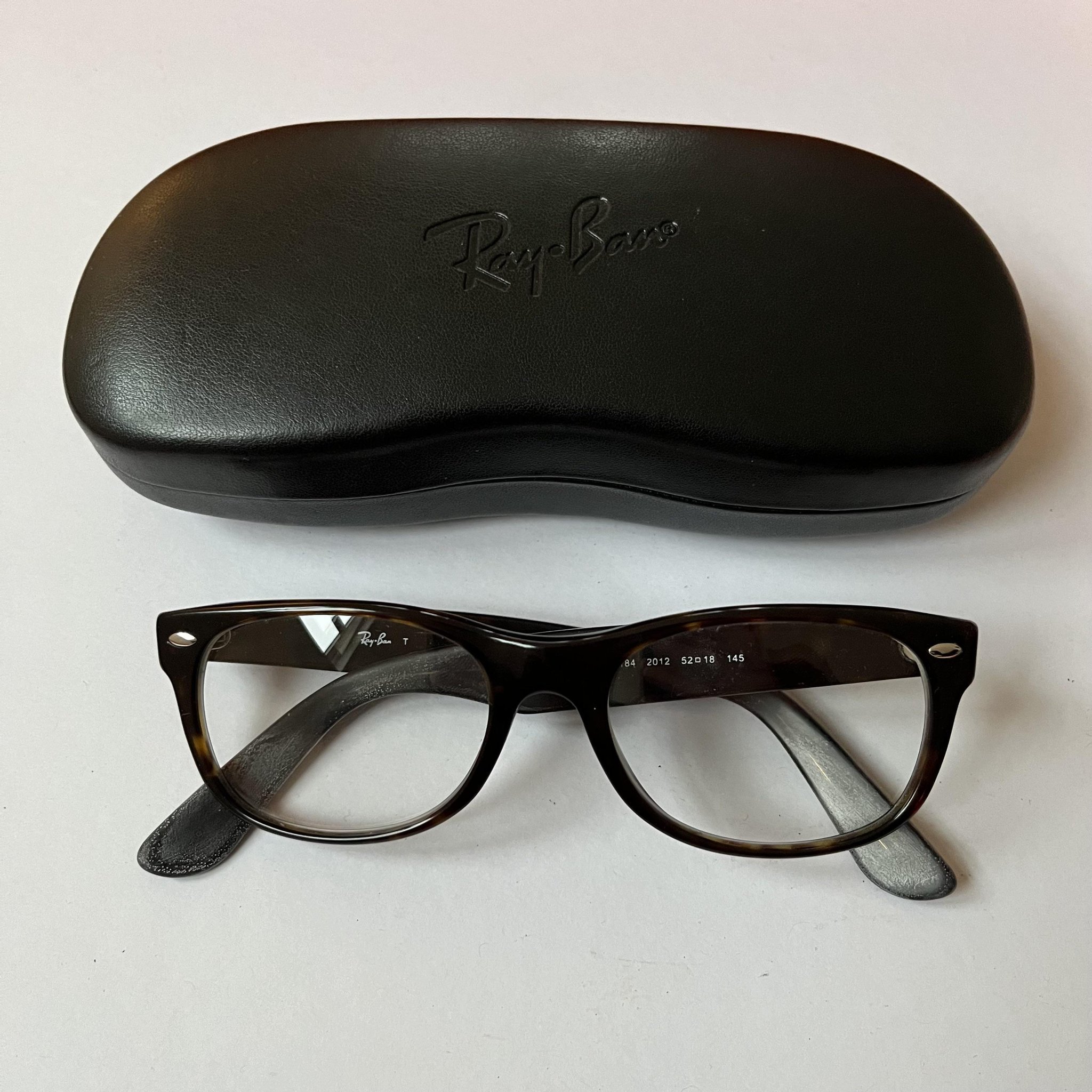 Ray-Ban New Wayfarer RB 5184 2012 52x18 145 | Köp på Tradera (634390555)