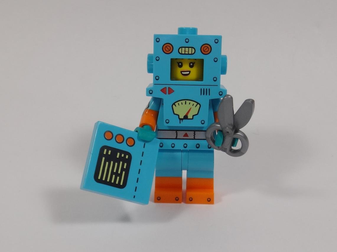 Cardboard Robot - Legofigur .. | Köp från Resident Evil på Tradera ...