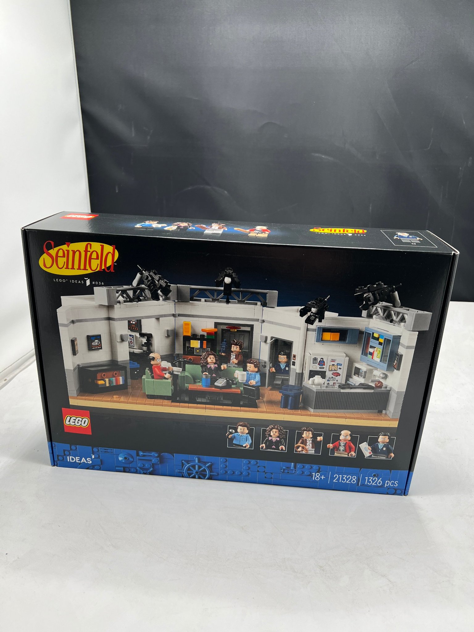LEGO 21328 LEGO Ideas Seinfeld Ny oöppnad | Köp på Tradera (633261402)