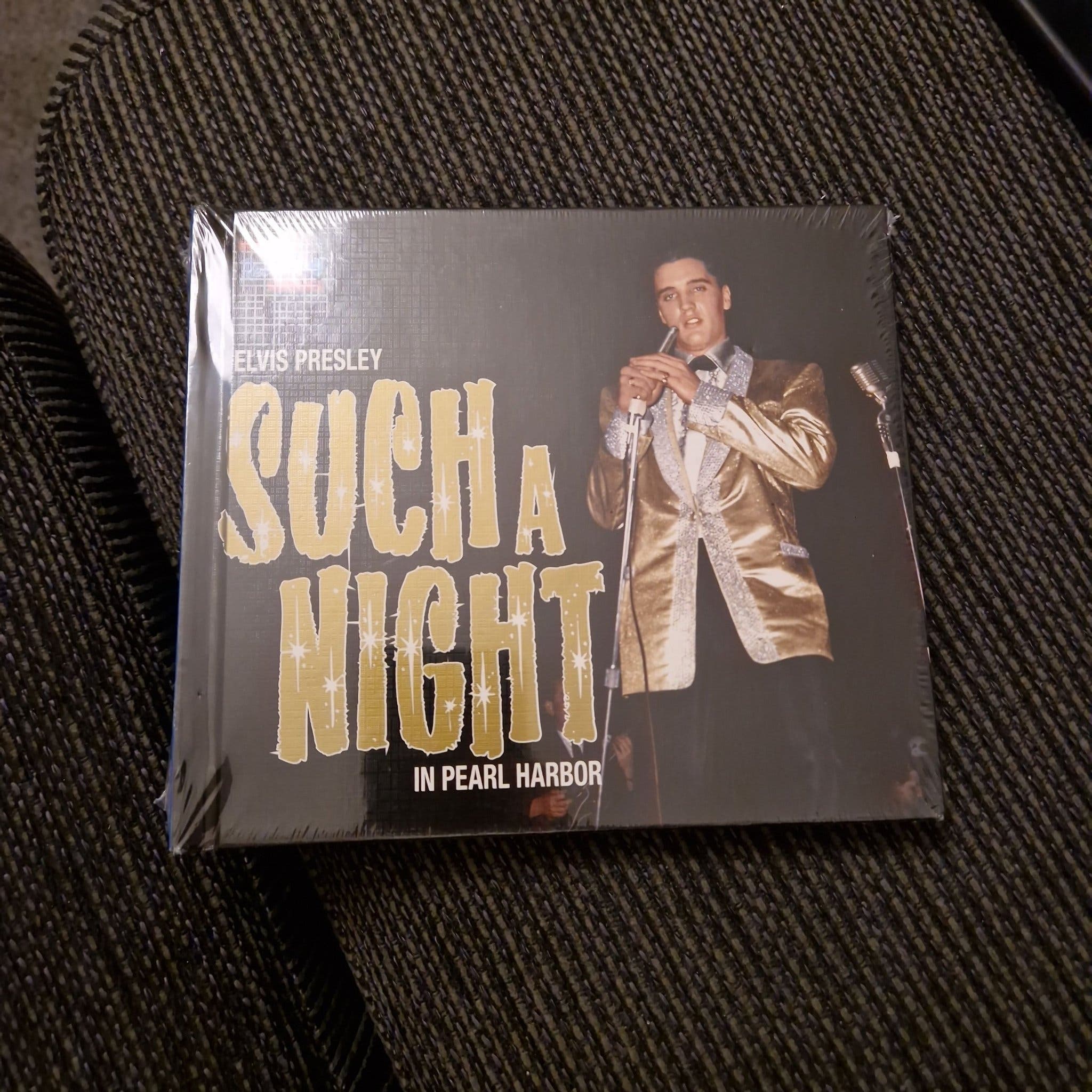 Elvis Presley: Such a Night in Pearl Harbor | Köp på Tradera (660418347)