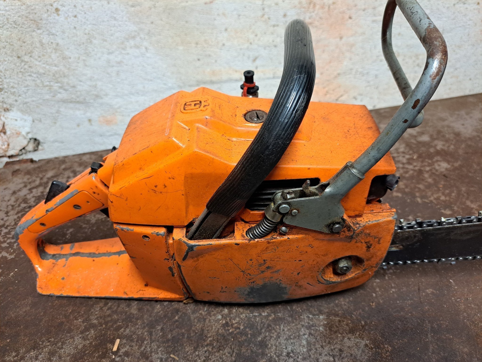 Husqvarna 344 FG motorsåg fällkuddemotorsåg | Köp på Tradera (566021299)