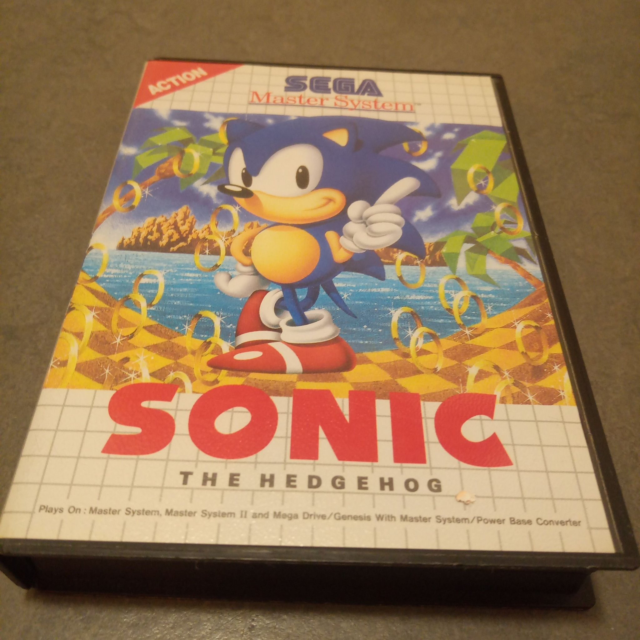 Se produkter som liknar SEGA Master System : Sonic th.. på Tradera ...