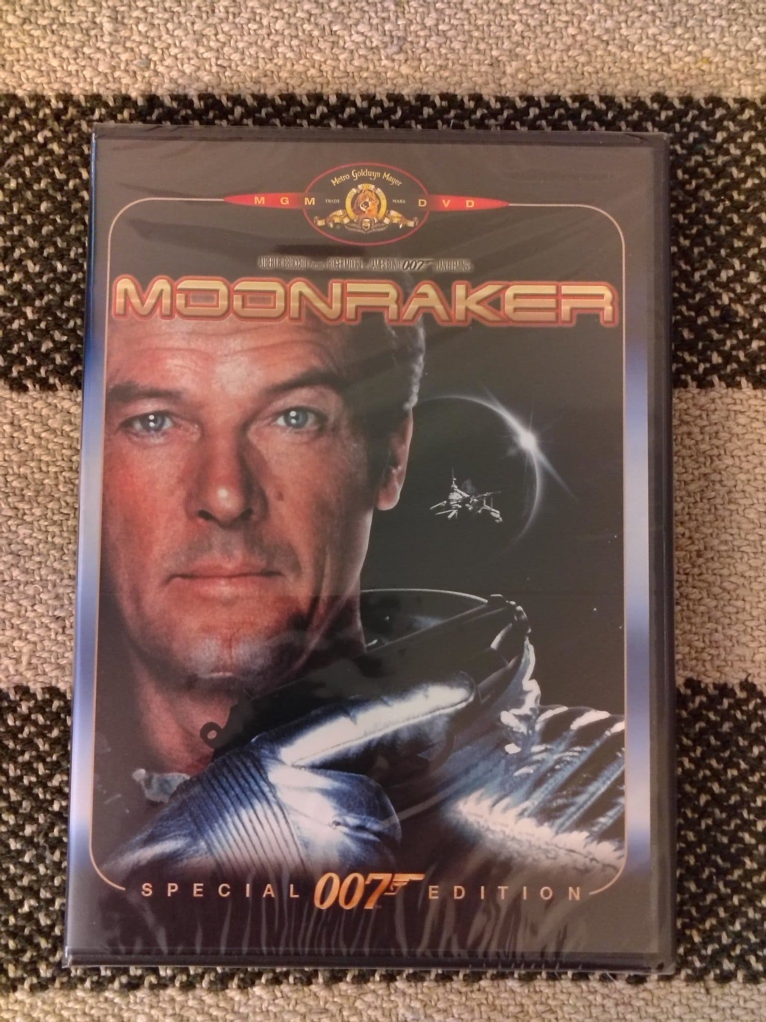 Moonraker - 007 Special Edition - DVD - NY INPL.. | Köp på Tradera ...