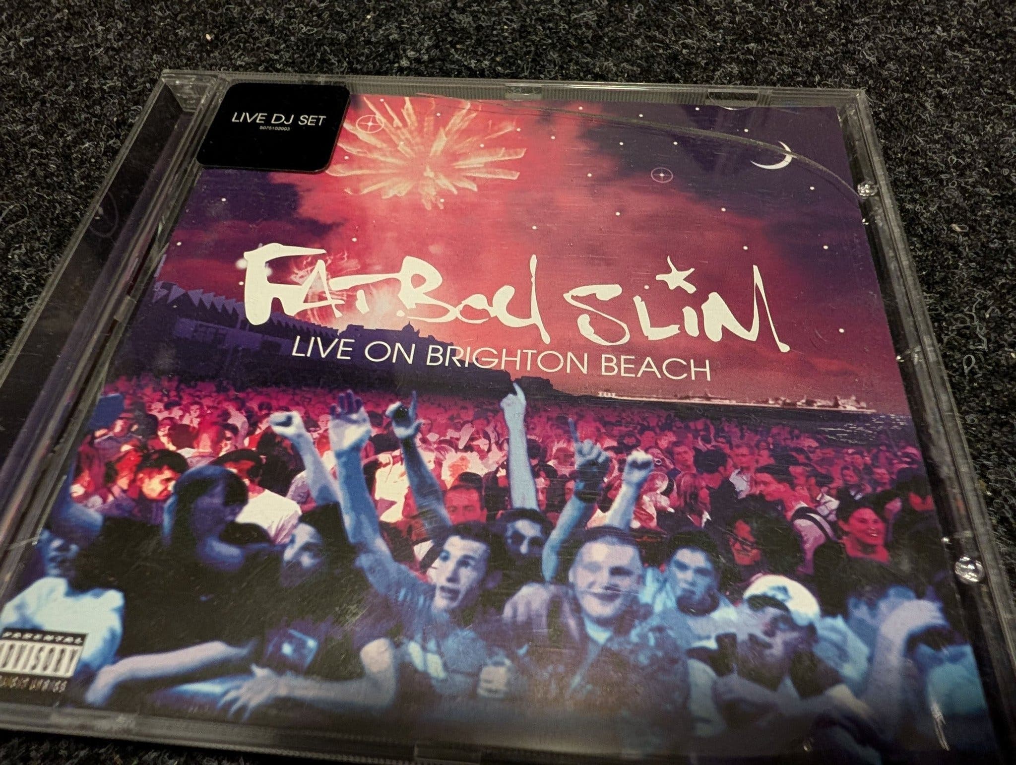 Fatboy Slim - Live on Brighton Beach | Köp på Tradera (697552717)