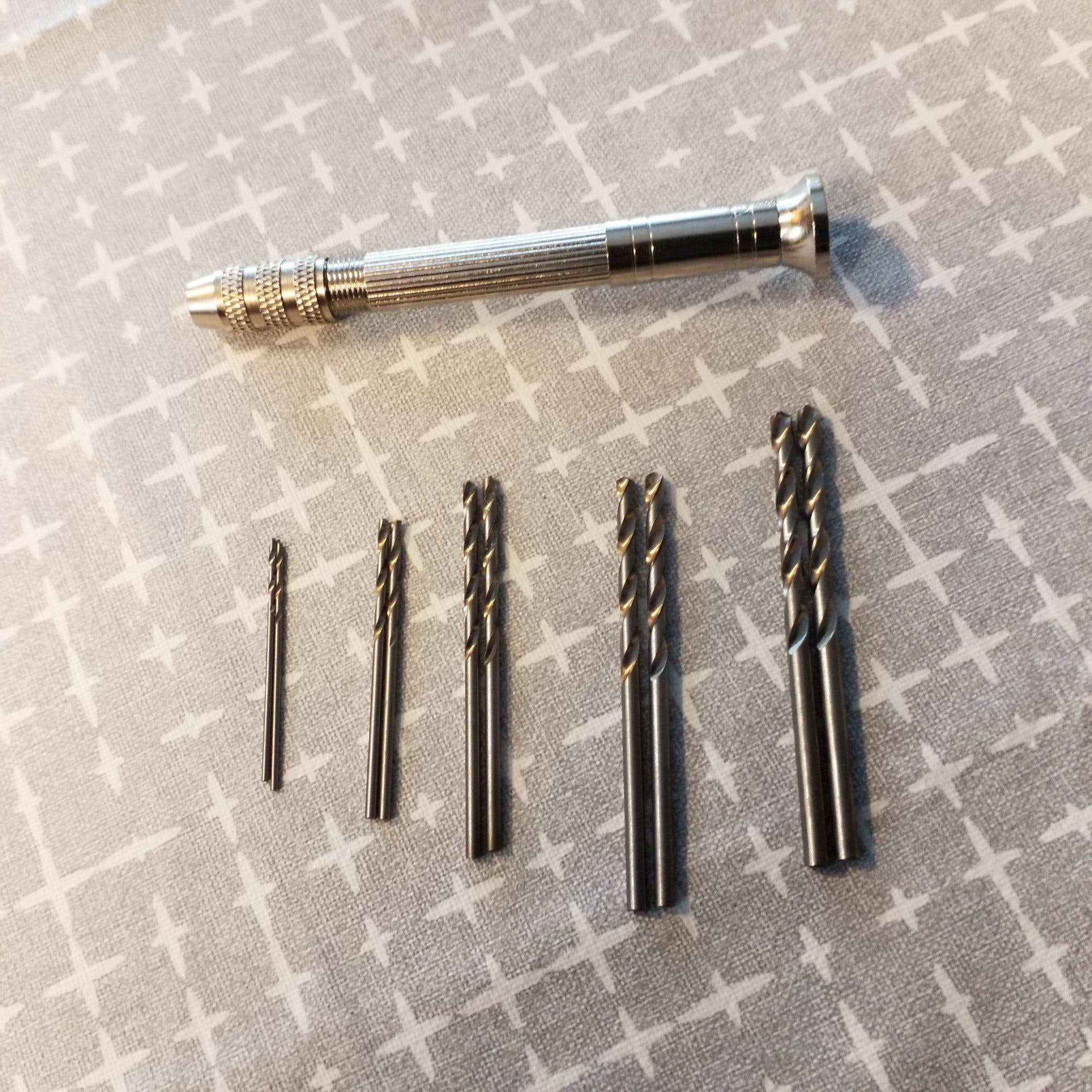 Mini Handborr med borr 1-3mm | Köp på Tradera (703423891)