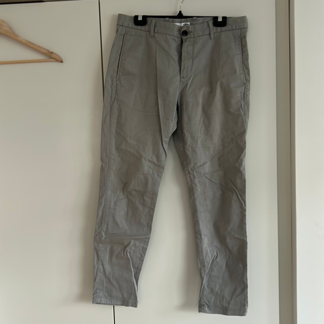 VISUAL CLOTHING PROJECT gråa byxor, storlek 33 | Köp på Tradera (727968433)