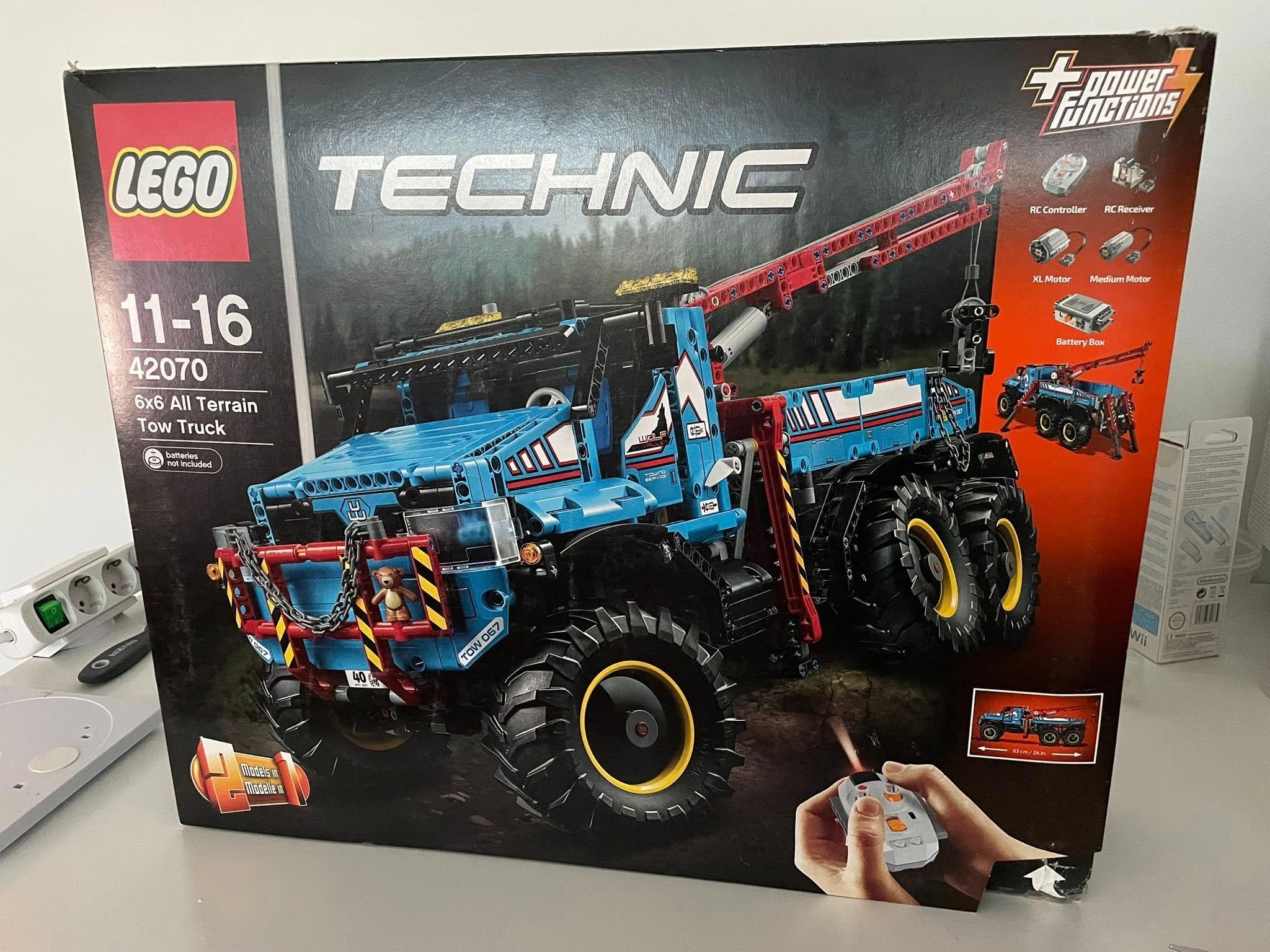 LEGO 6x6 All Terrain Tow Truck 42070 | Technic | Köp på Tradera (697998632)
