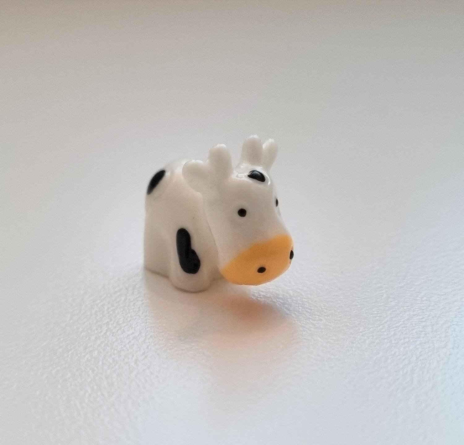 1 st vit ko / kossa. Miniatyr för.. | Köp från Fyndgren på Tradera ...