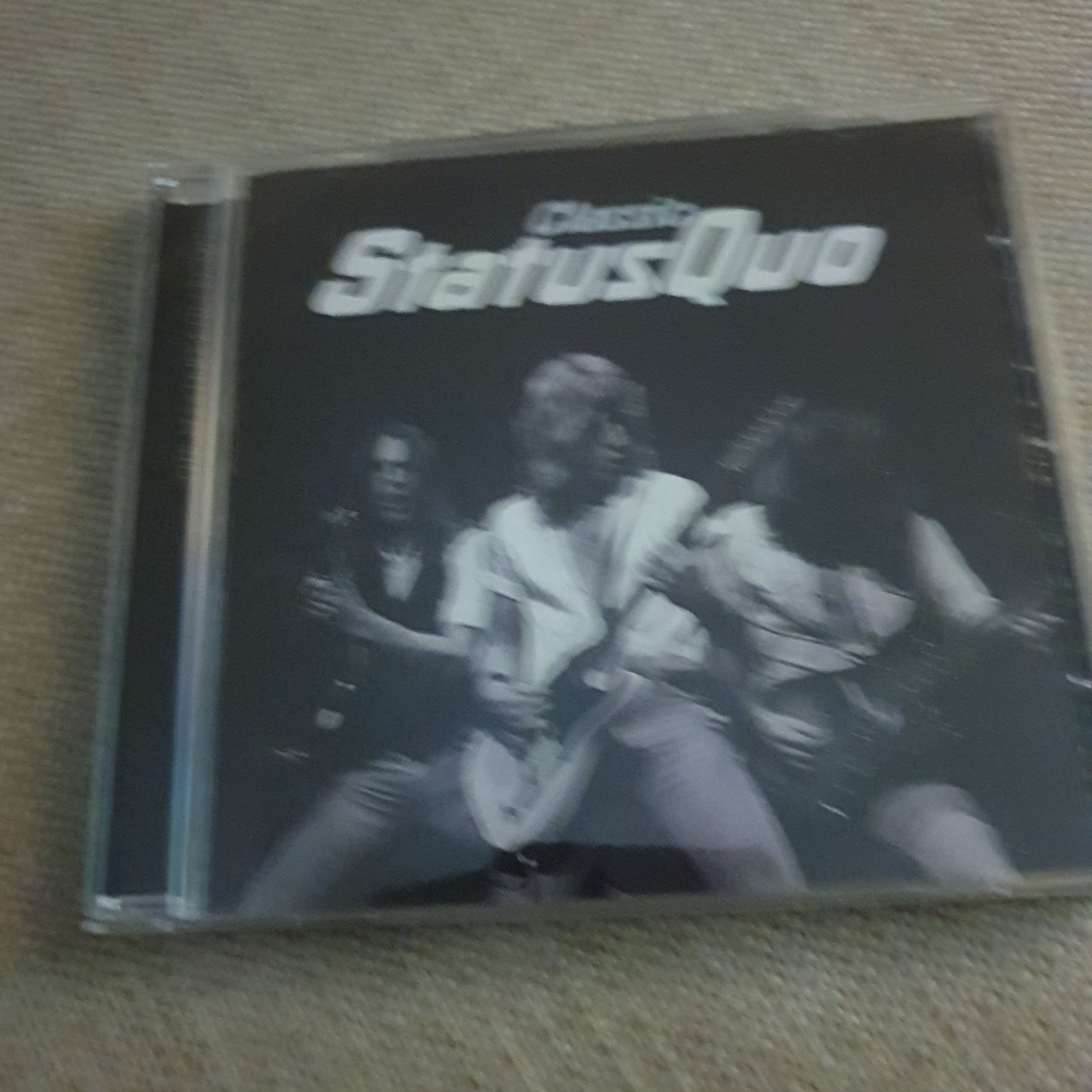 Classic Status Quo - CD | Köp på Tradera (702126049)