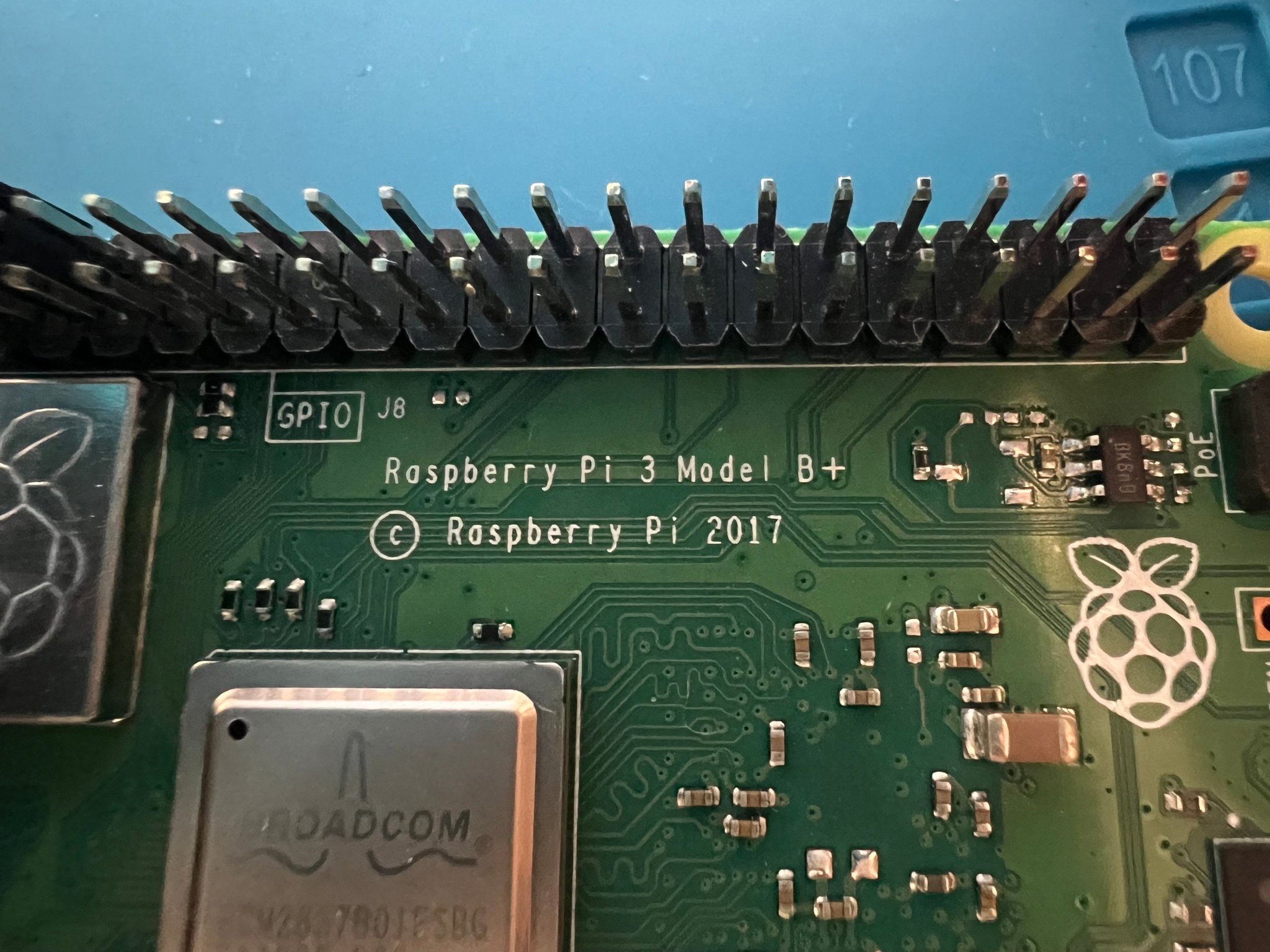 Se produkter som liknar Raspberry Pi 3 Model B+ med D.. på Tradera ...