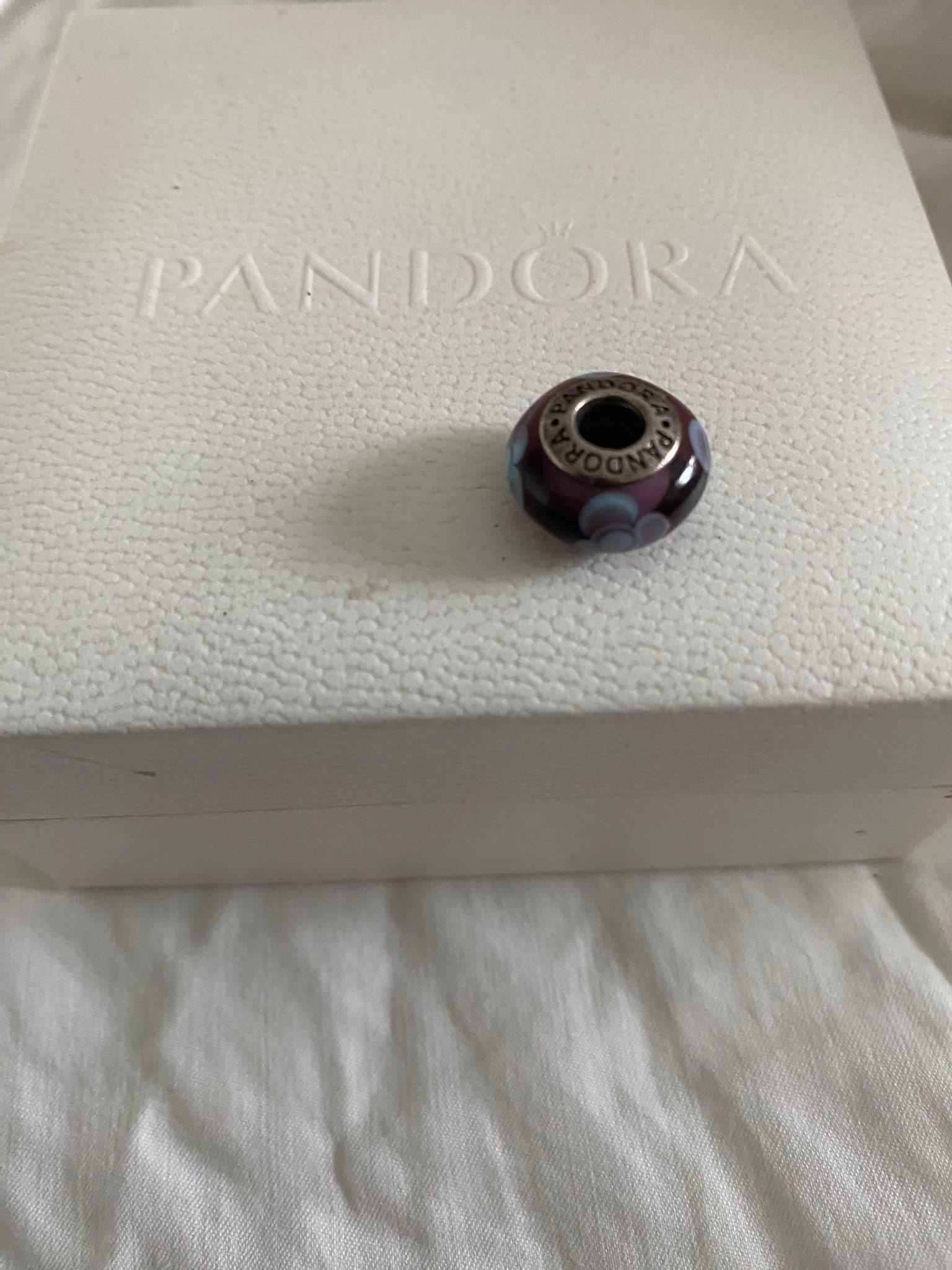 Pandora Berlock Lila Murano Glas med Blommor | Köp på Tradera (697616760)