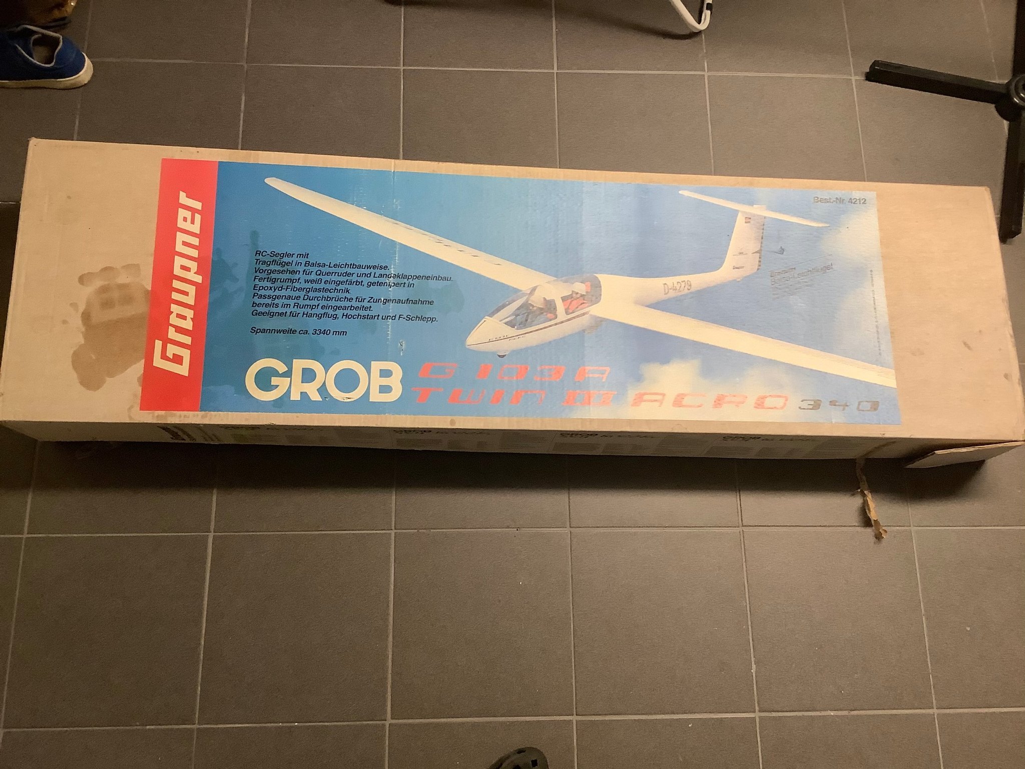 Se produkter som liknar Graupner Grob 103 på Tradera (566135728)