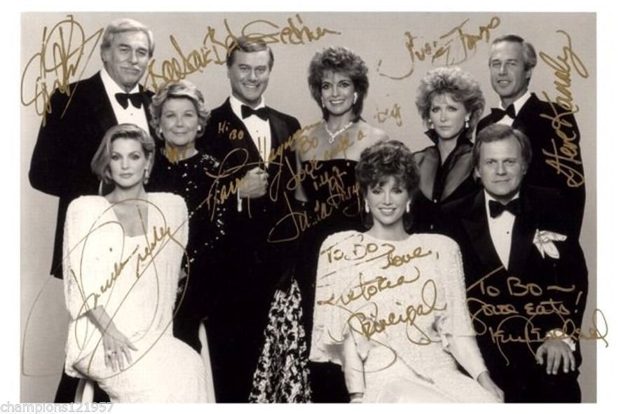 *DALLAS* TV SERIES CAST PREPRINT AUTOGRAF FOTO (369863843) ᐈ Köp på Tradera