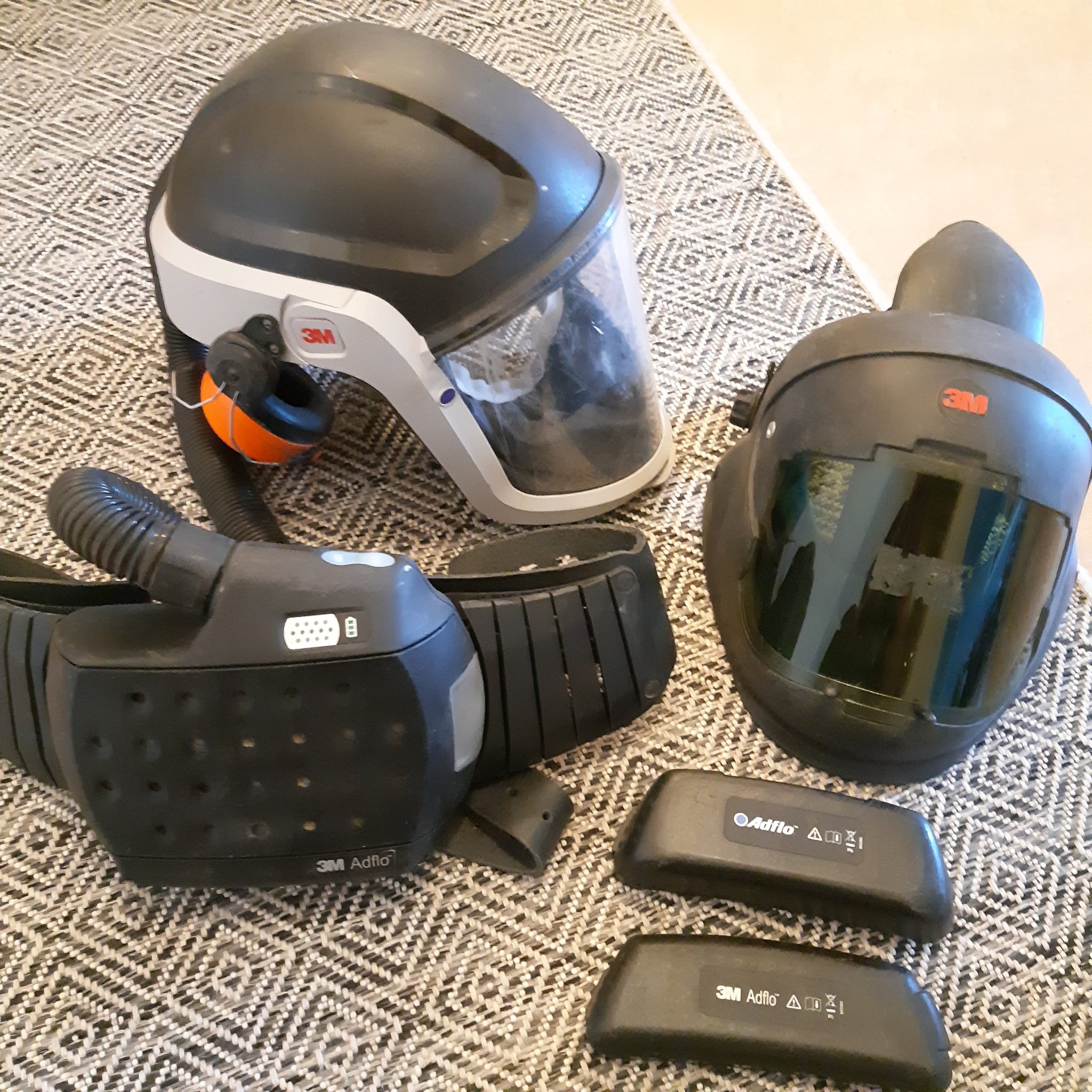 3M Versaflo mask och adflo fläkt/friskluftsmask | Köp på Tradera ...