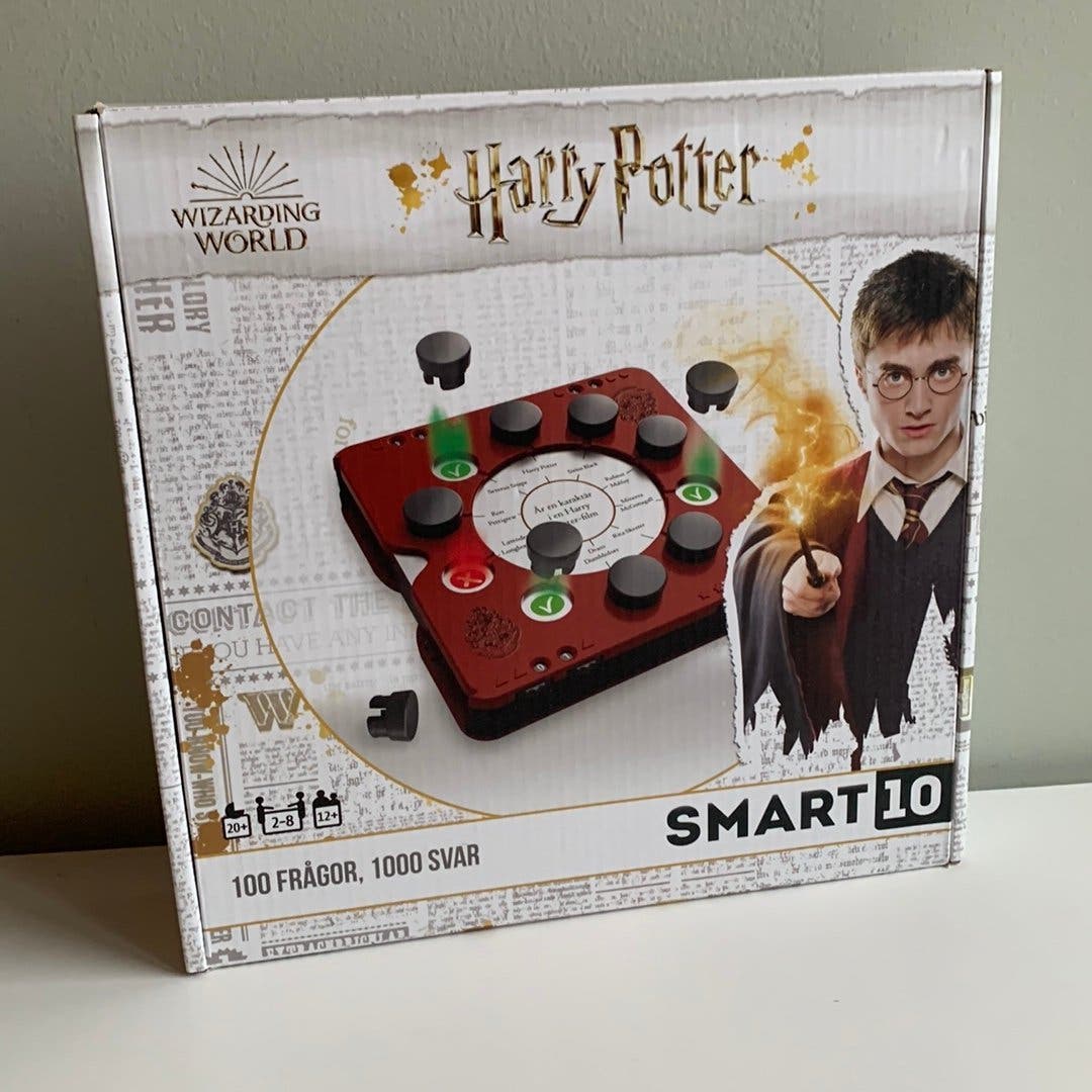 Se produkter som liknar Harry Potter Smart 10 - Fråge.. på Tradera ...