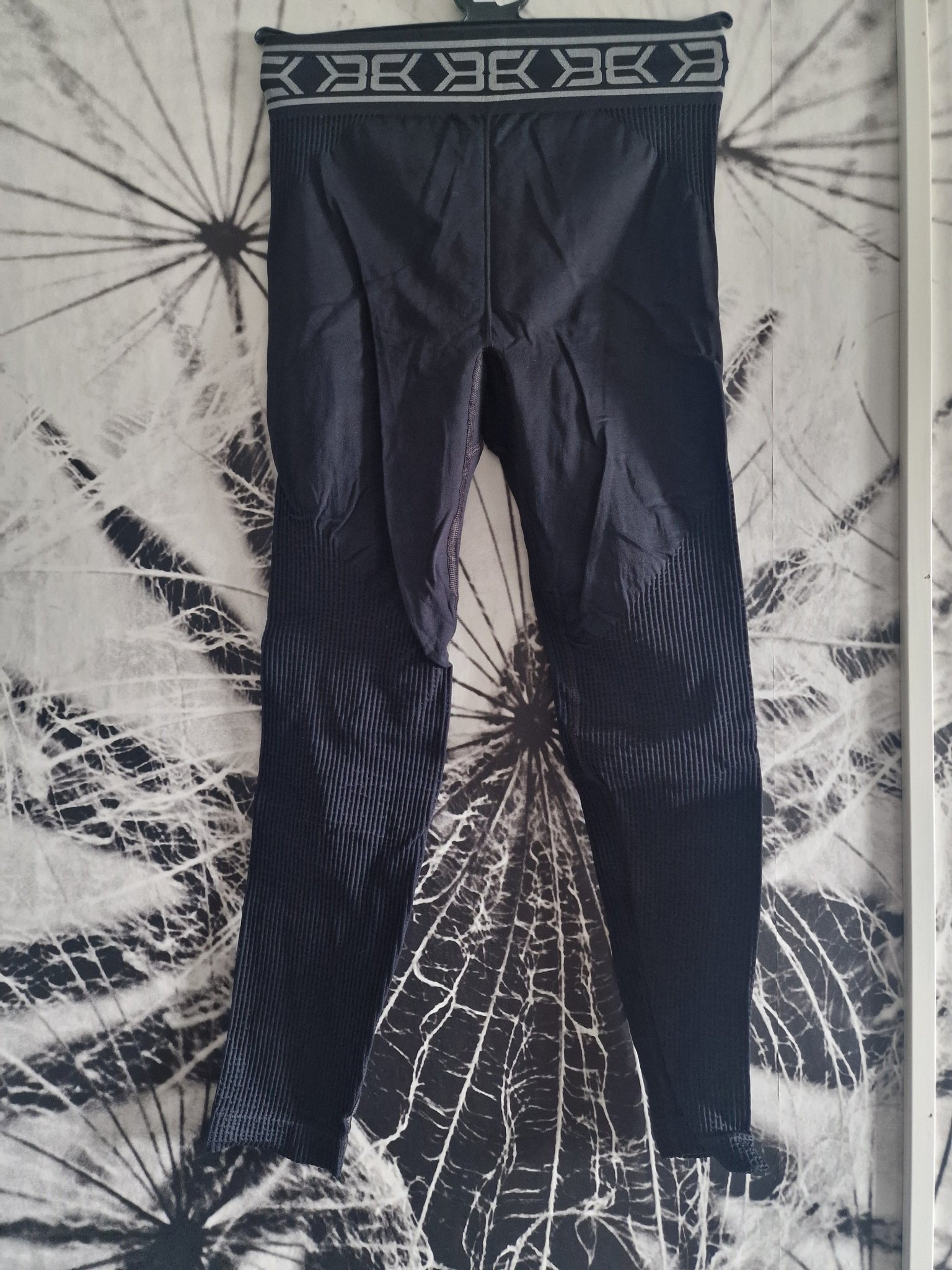 Se produkter som liknar Better bodies seamless tights.. på Tradera ...