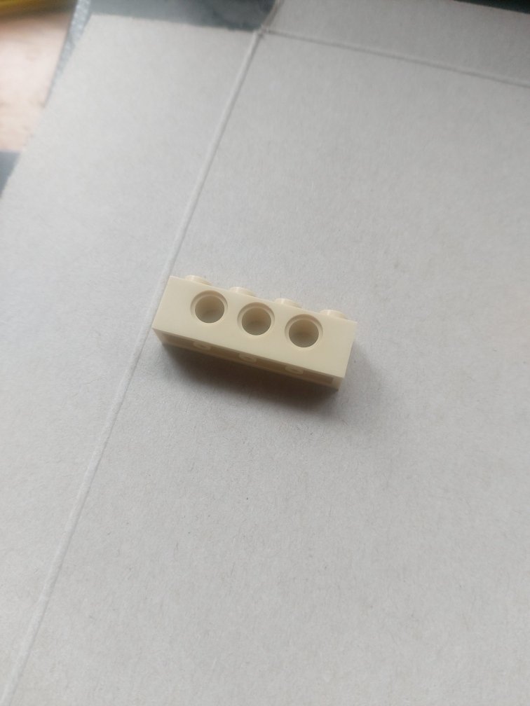 lego technic beige tan 1x4 balk pin hål | Köp på Tradera (629085730)