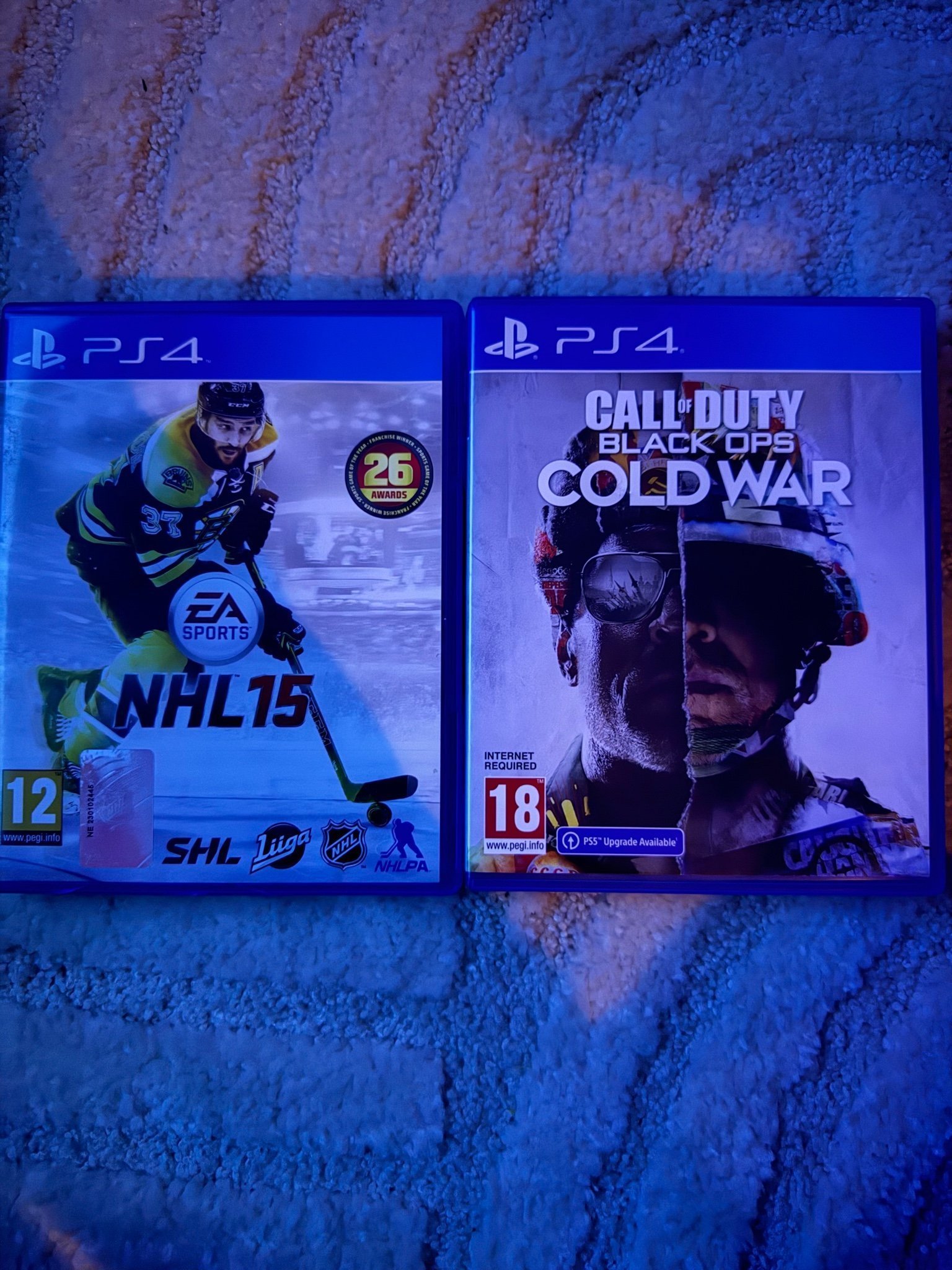 NHL 15 & Call of Duty Black Ops Cold War - PS4 | Köp på Tradera (713537724)