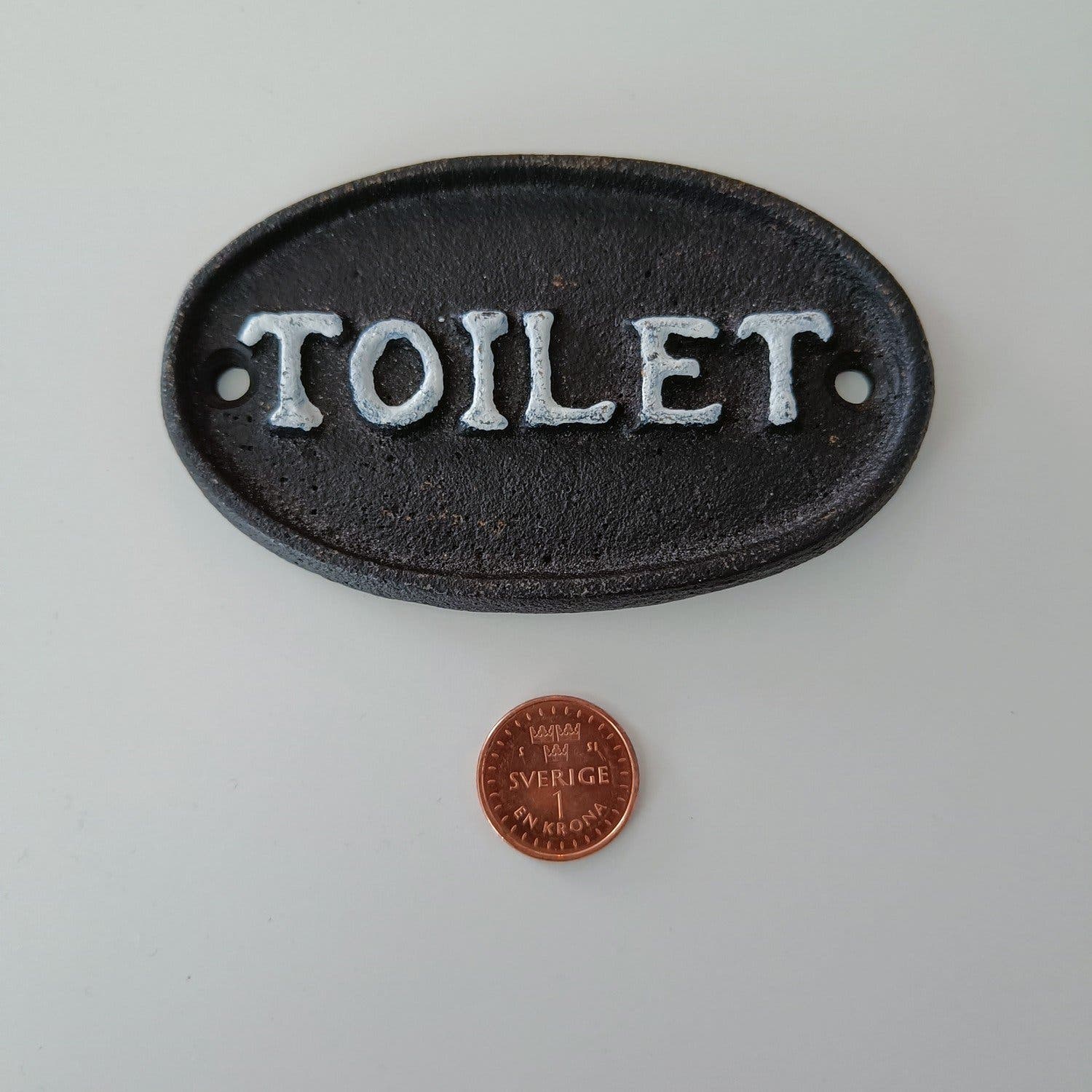 Gedigen Toilet Skylt i gj.. | Köp från Förmedlingshuset på Tradera ...